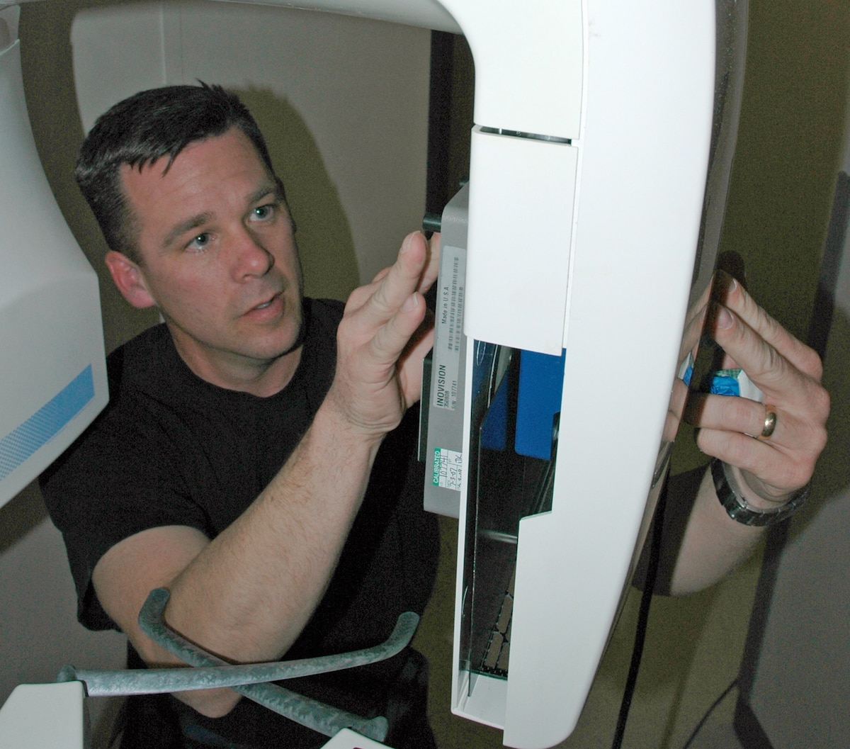 Peterson opens doors to new dental clinic > Peterson and Schriever ...