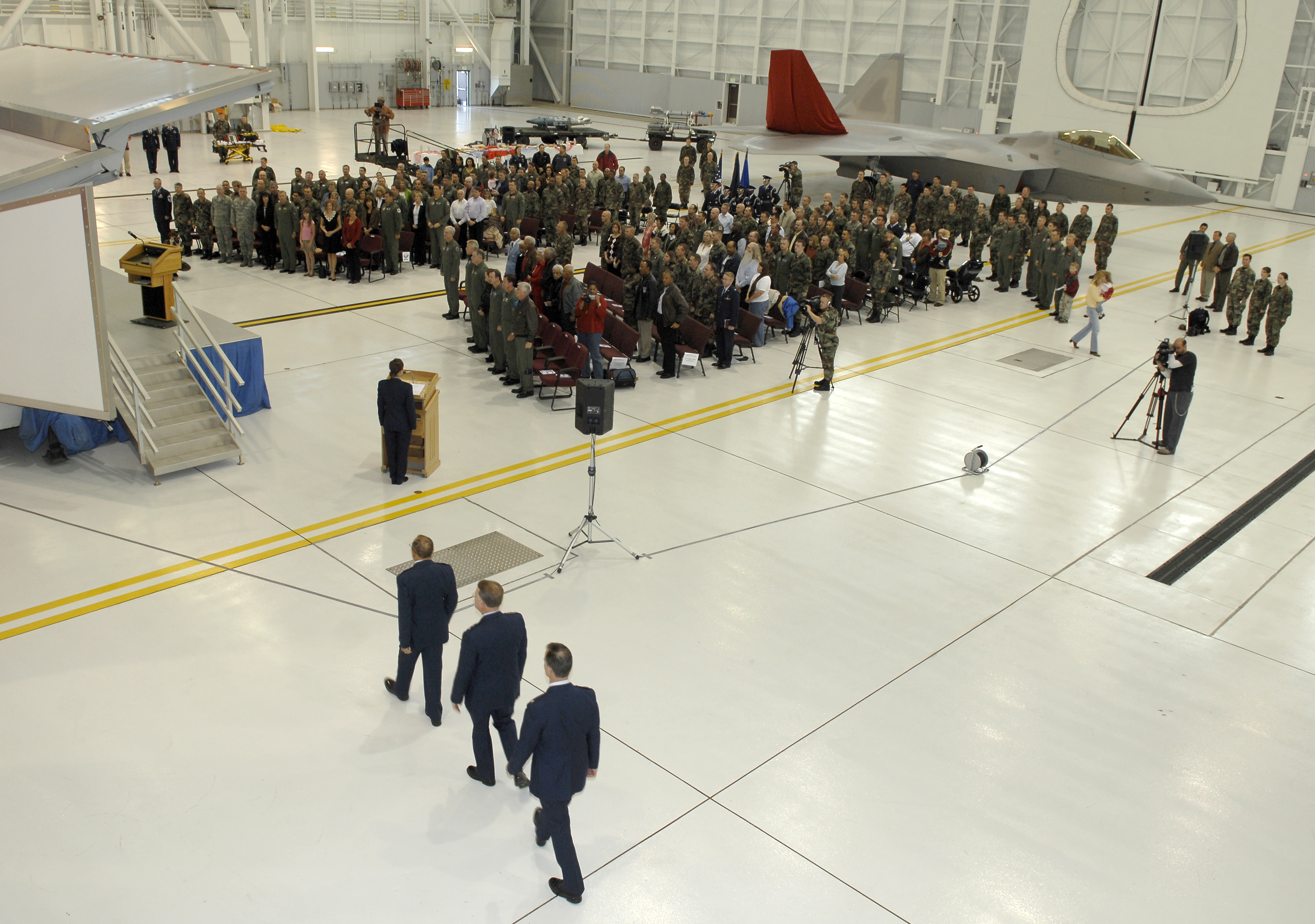 Air Force Reserve stands up first F-22 Raptor unit > Eielson Air Force ...