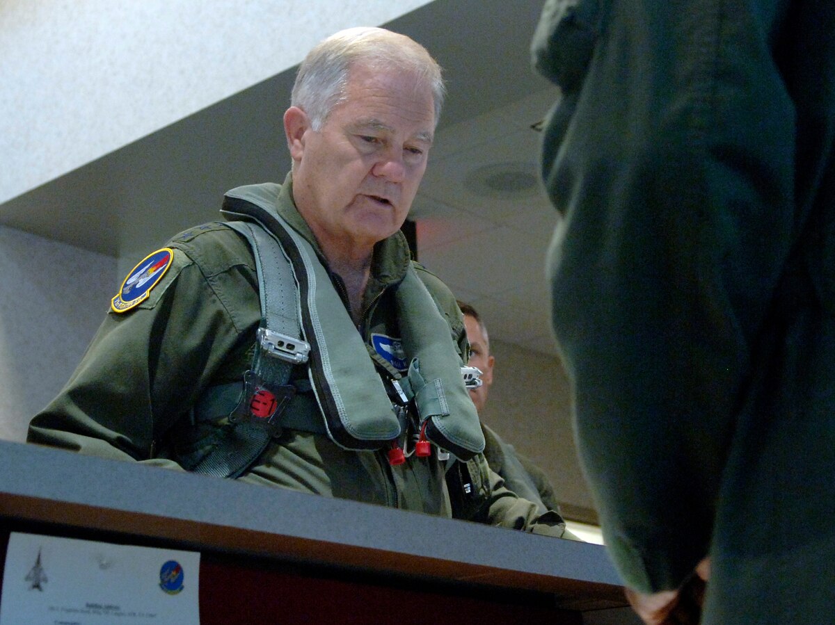 After four decades, General Keys calls it a career > Mountain Home Air ...