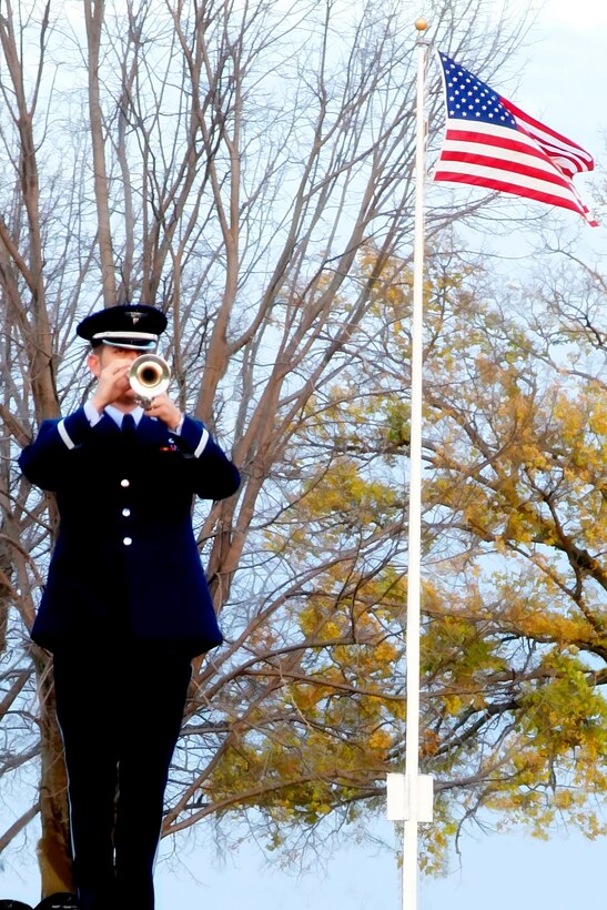 SrA Eitzen honors fallen heroes