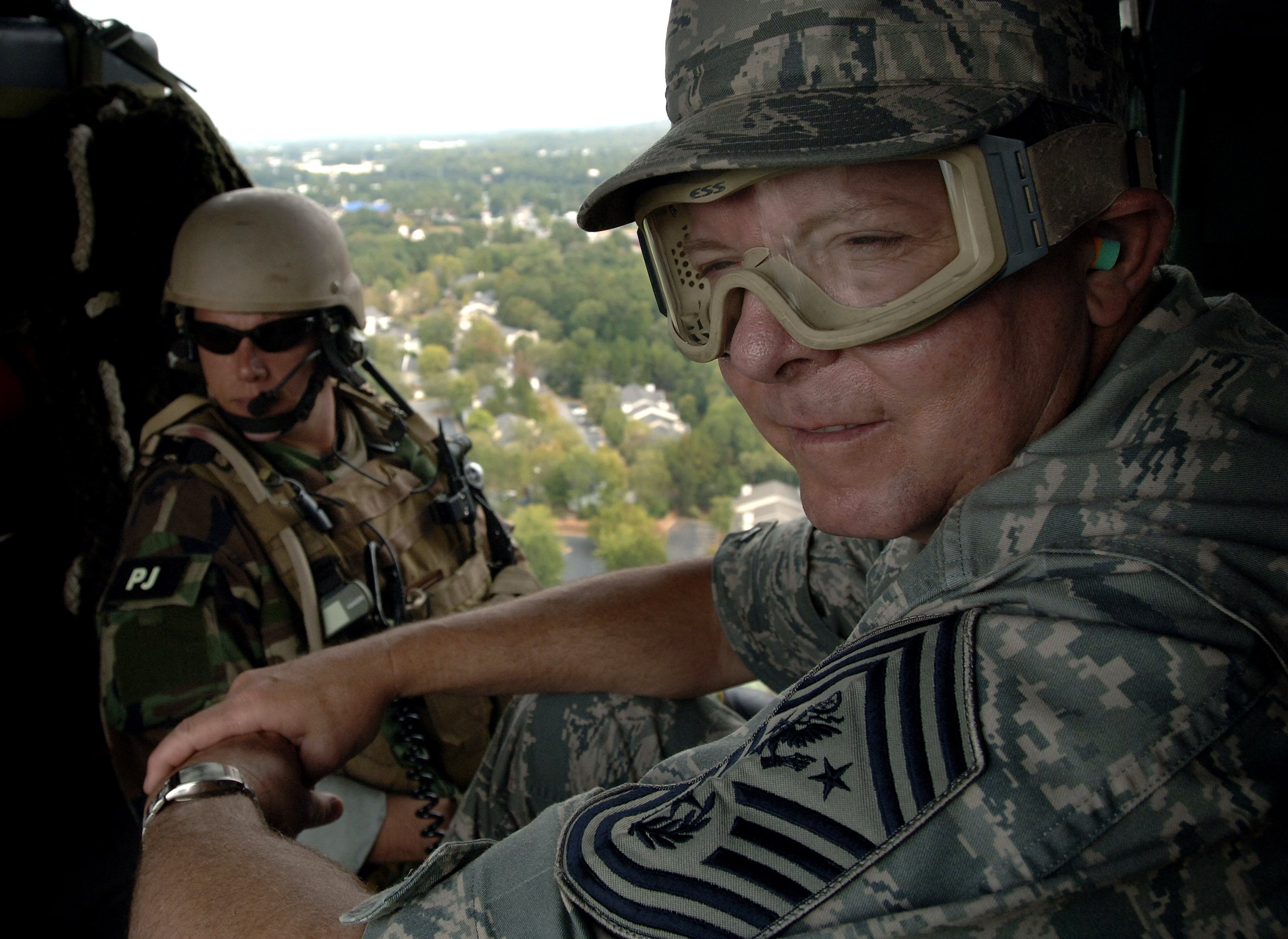 Airmen visit schools as part of Air Force Week Atlanta > Air Force ...