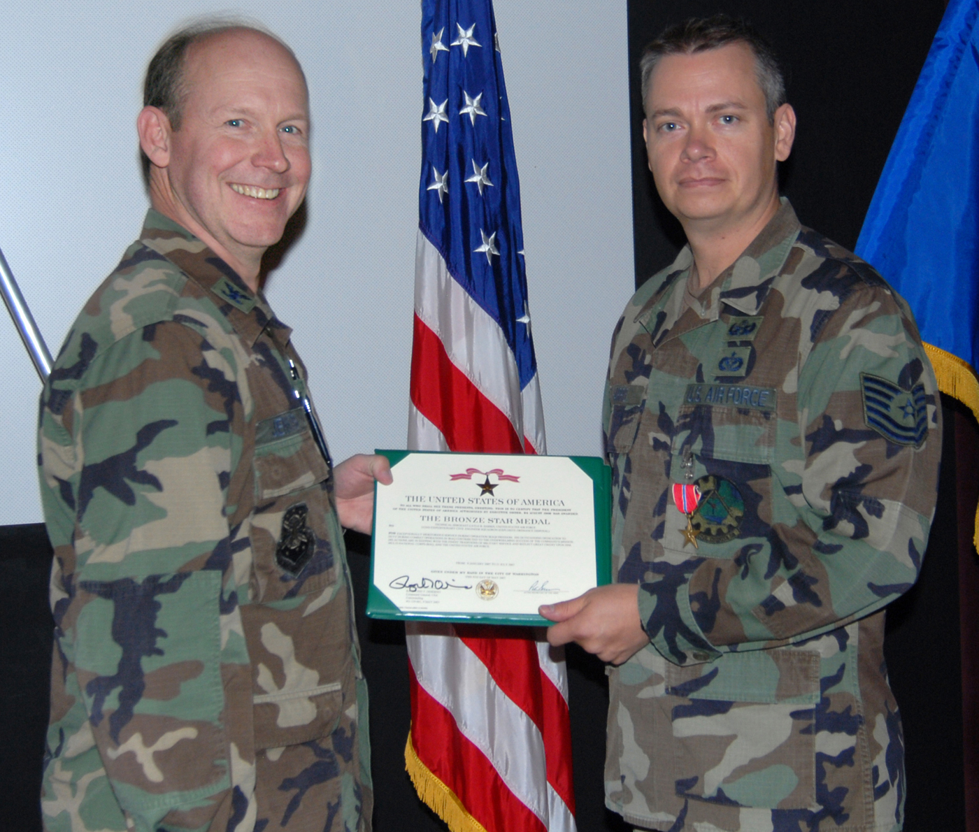 Airman receives Bronze Star Medal