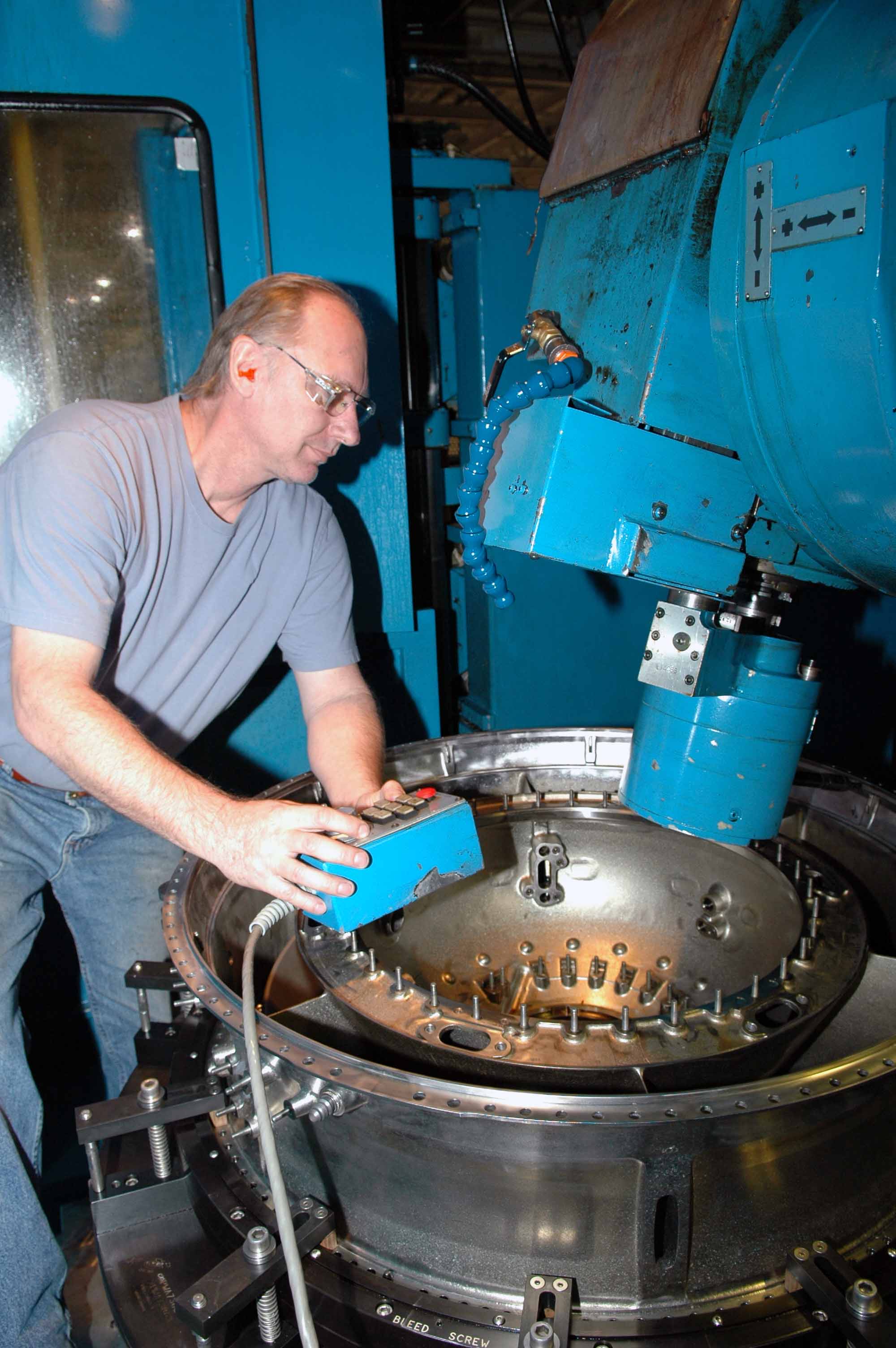 Tinker unit designs new welding process for B-2 > Air Force Materiel ...