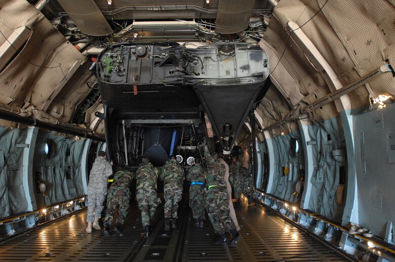 Big Fish, Little Fish: C-5 Galaxy gets filled to the gills with ...