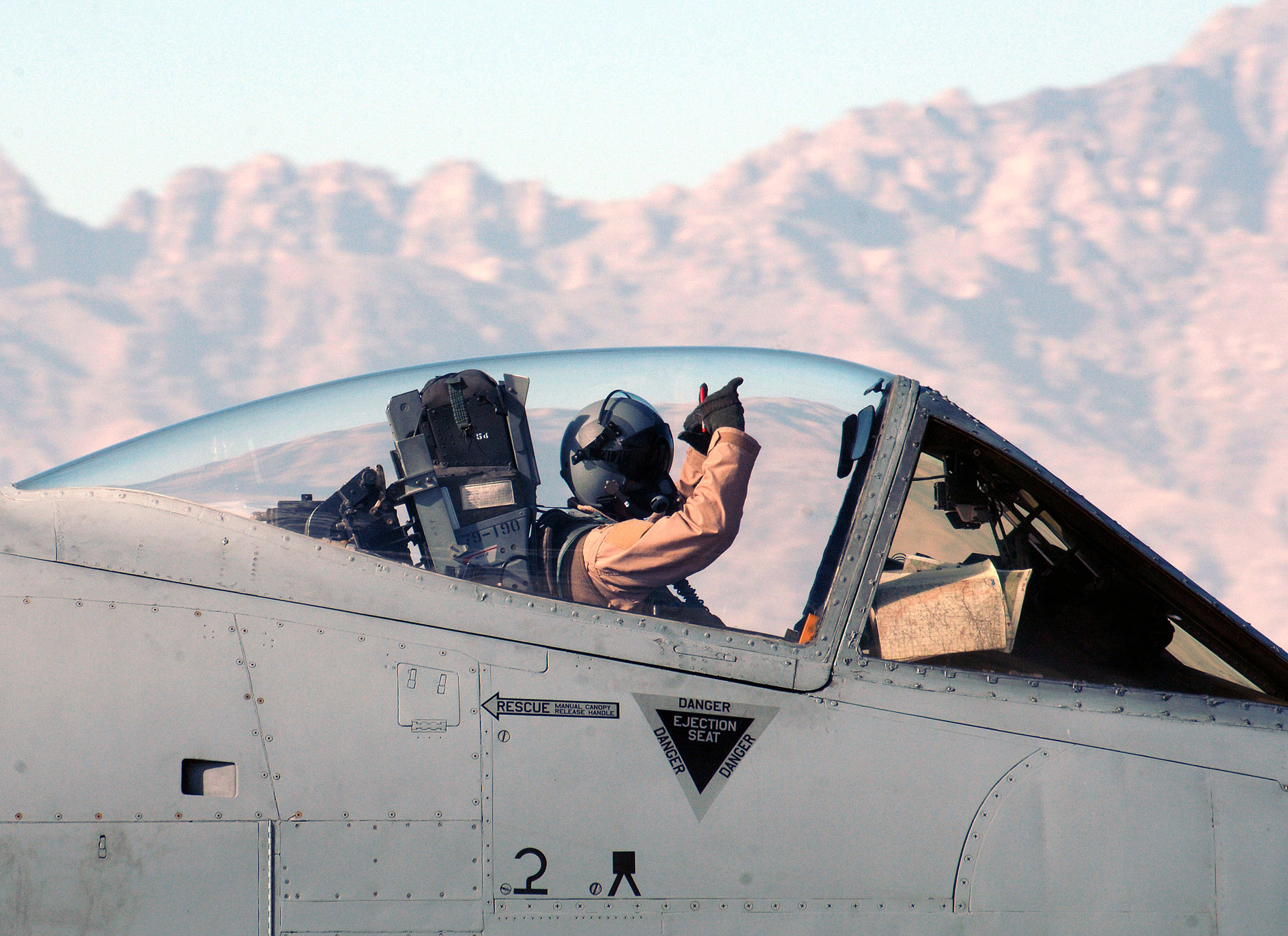 Sept. 9 airpower summary: A-10s provide top cover > Air Force > Article ...