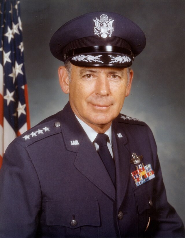 Former SAC commander General Dougherty dies