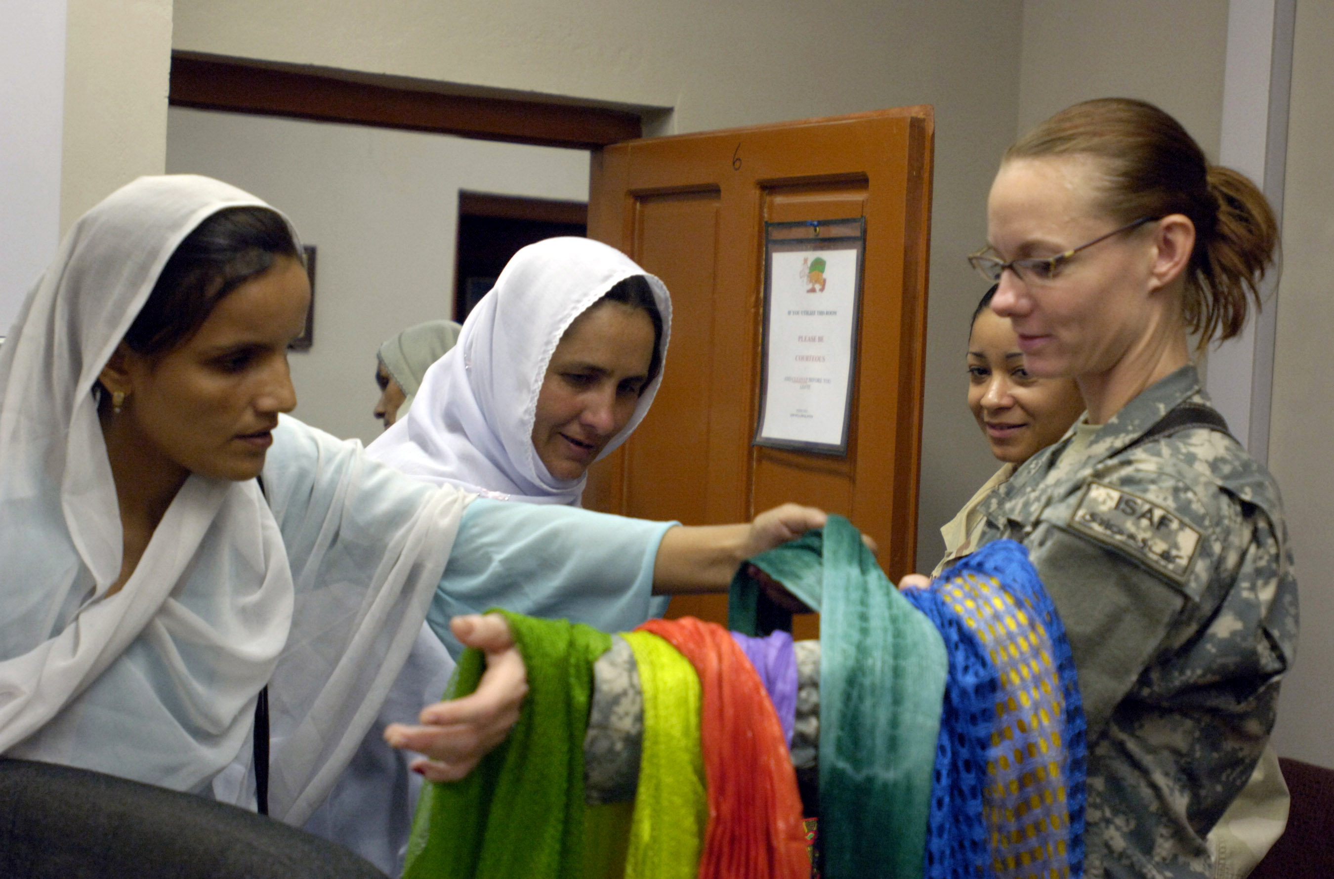 American, Afghan women join together for tea, discussion
