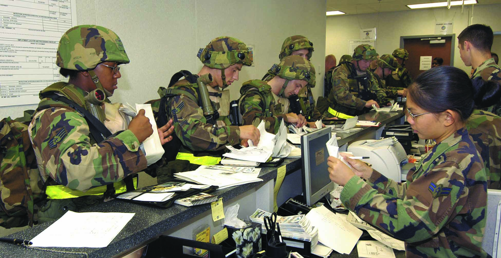 Tinker units receive Air Force award > Tinker Air Force Base > Article ...