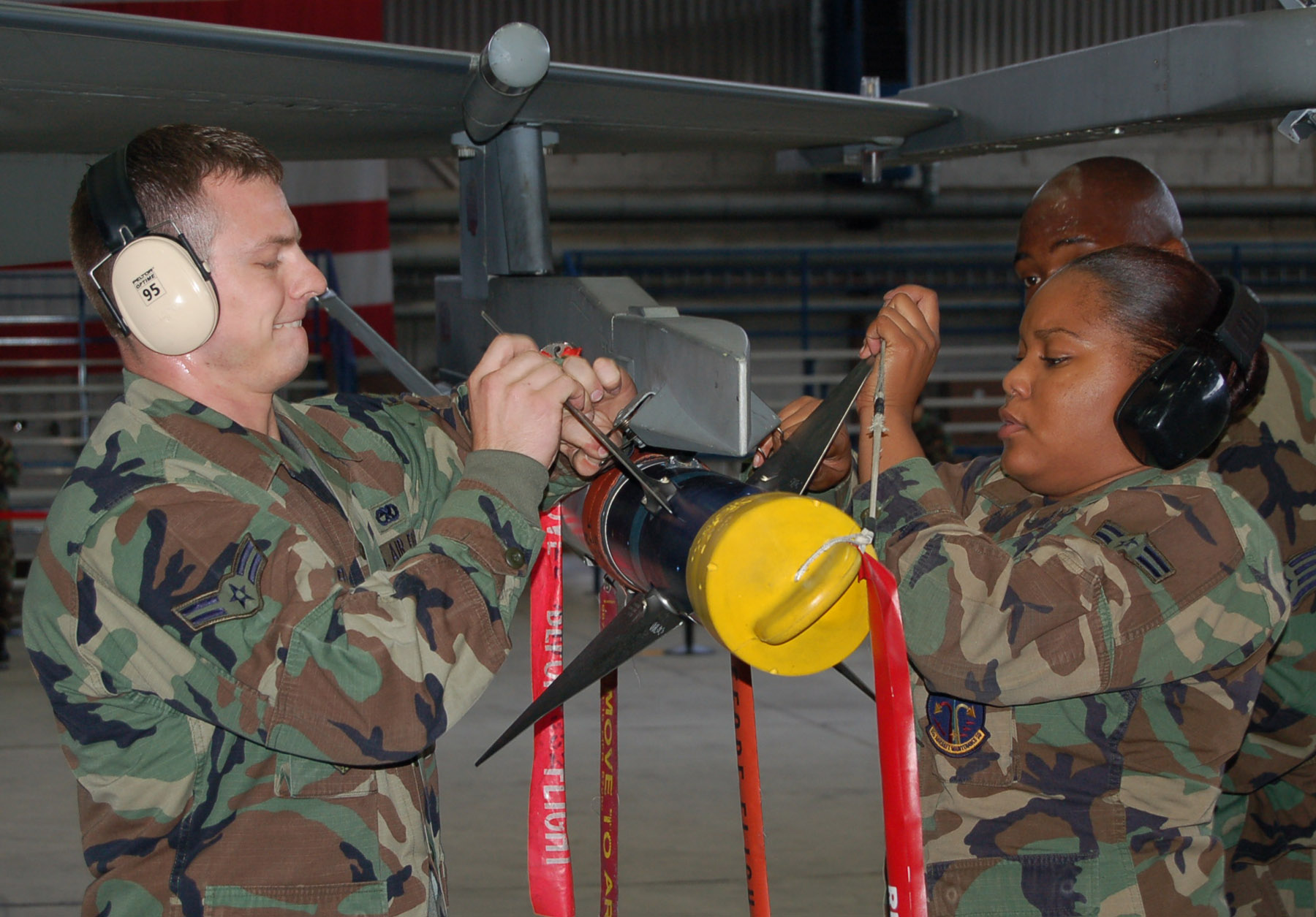 23rd AMU claims best weapon loader title > Spangdahlem Air Base ...