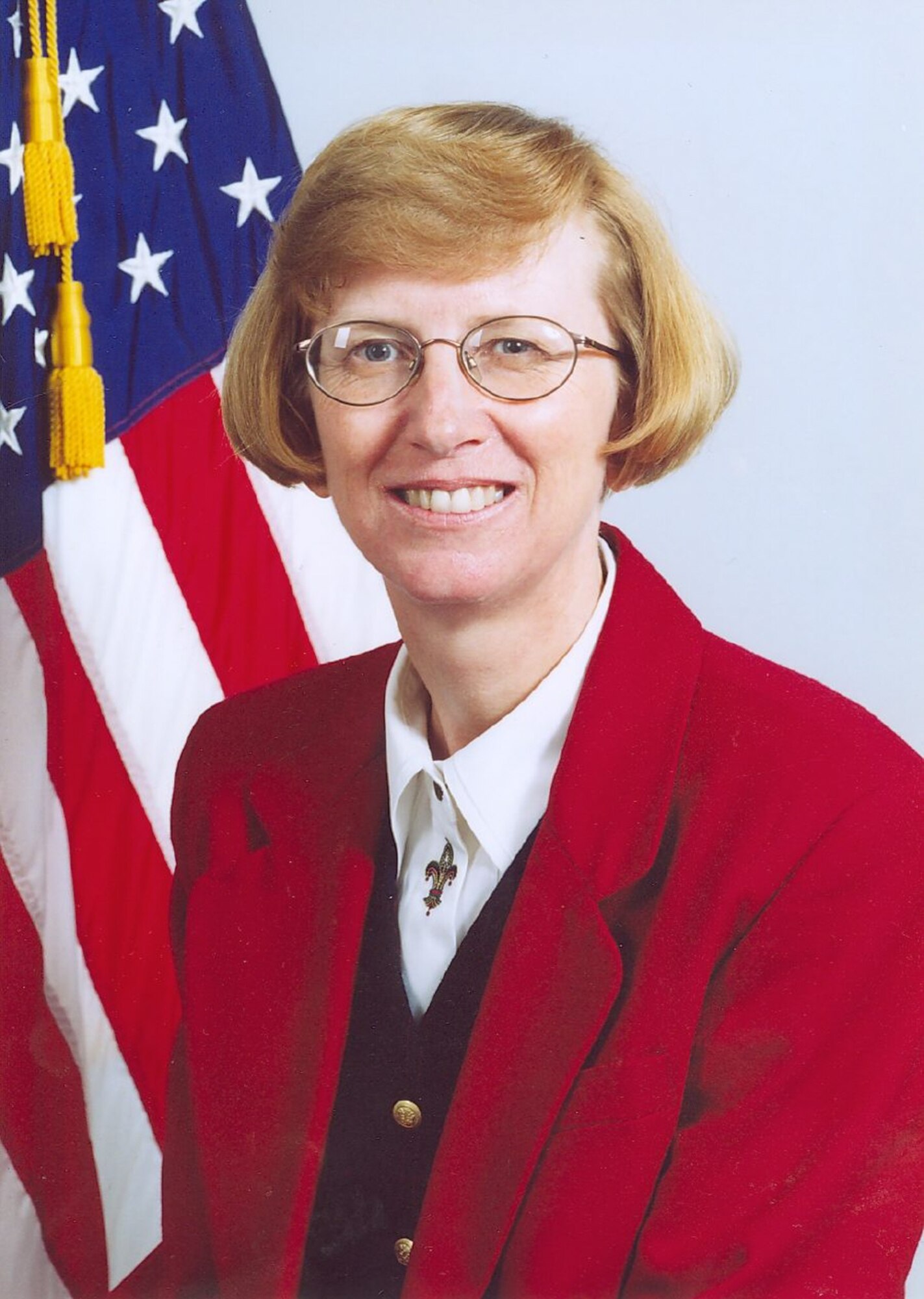 MARY CHRISTINE "CHRIS" PUCKETT > Air Force > Biography Display
