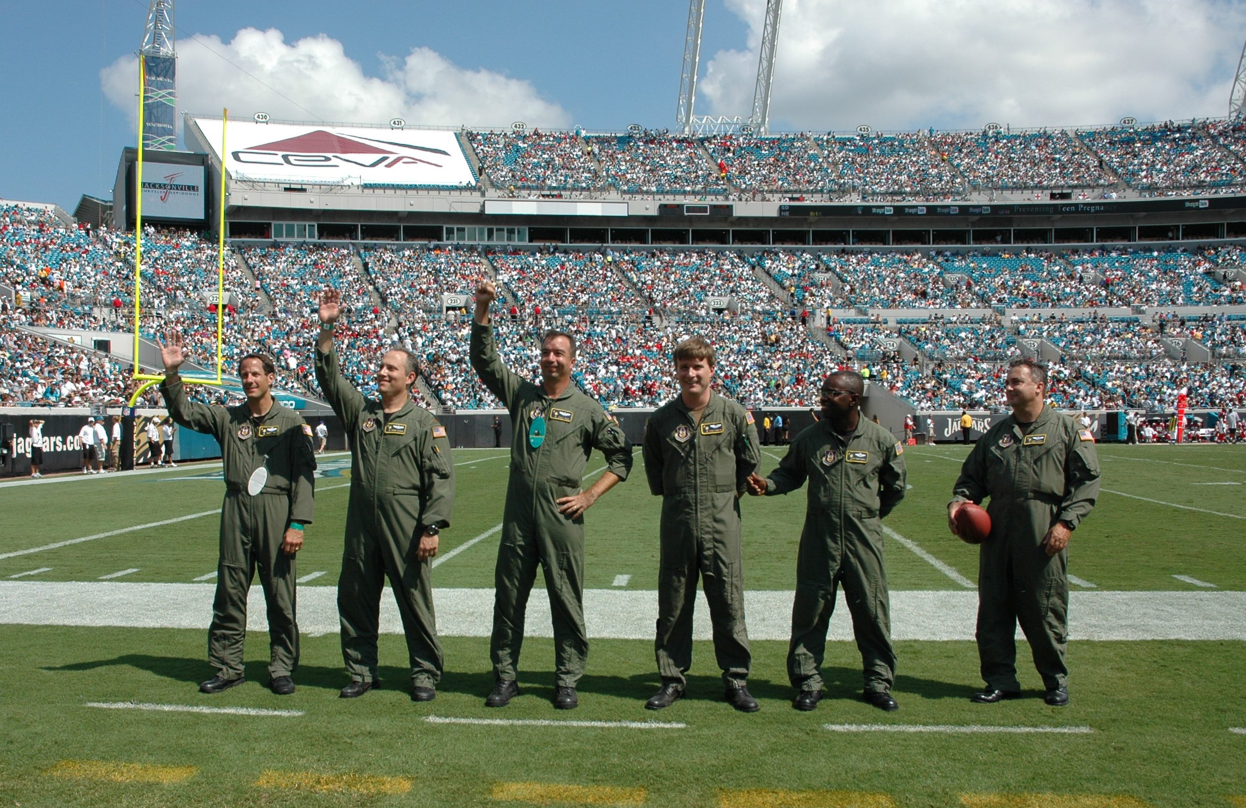 Jaguars victory follows flyover Sunday > 315th Airlift Wing > Article ...