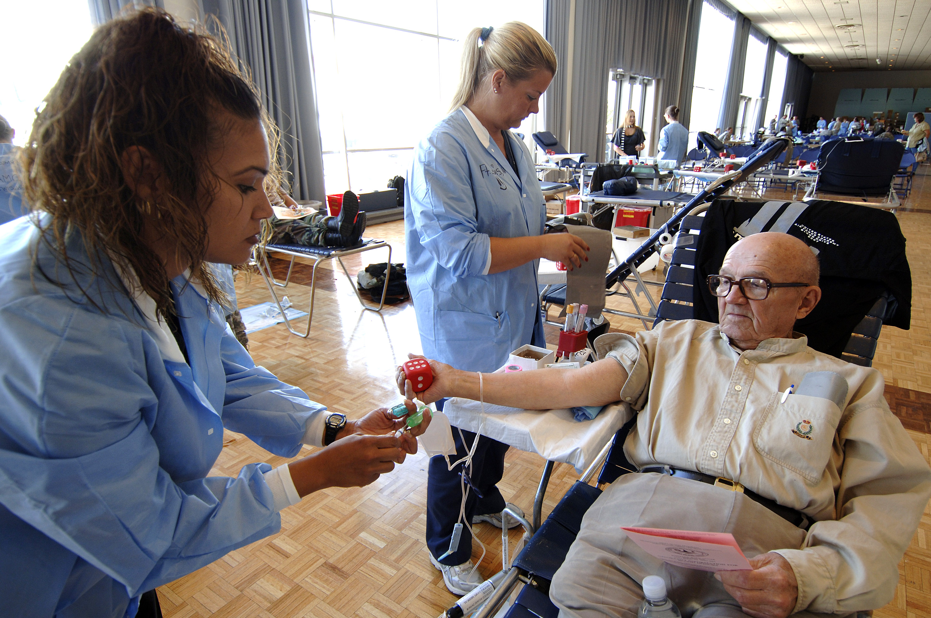 Giving the gift of life > Air Force > Article Display