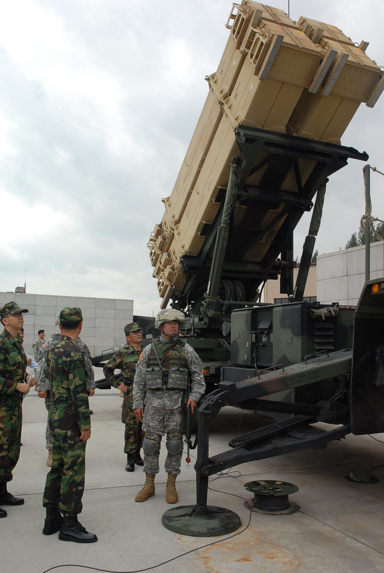 ROK general visits 35th ADA BDE