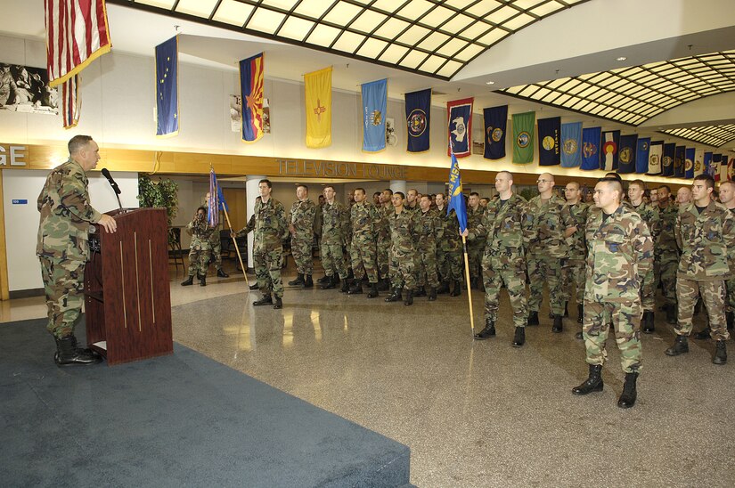 305 AMW/CC visits McGuire Airmen > Joint Base McGuire-Dix-Lakehurst ...