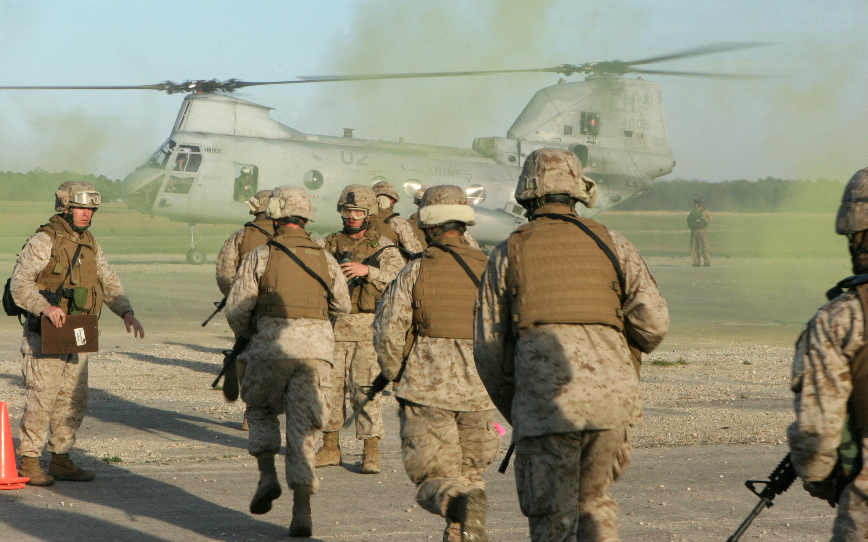 Bringing them home: 26th MEU Marines conduct mass-casualty exercise ...