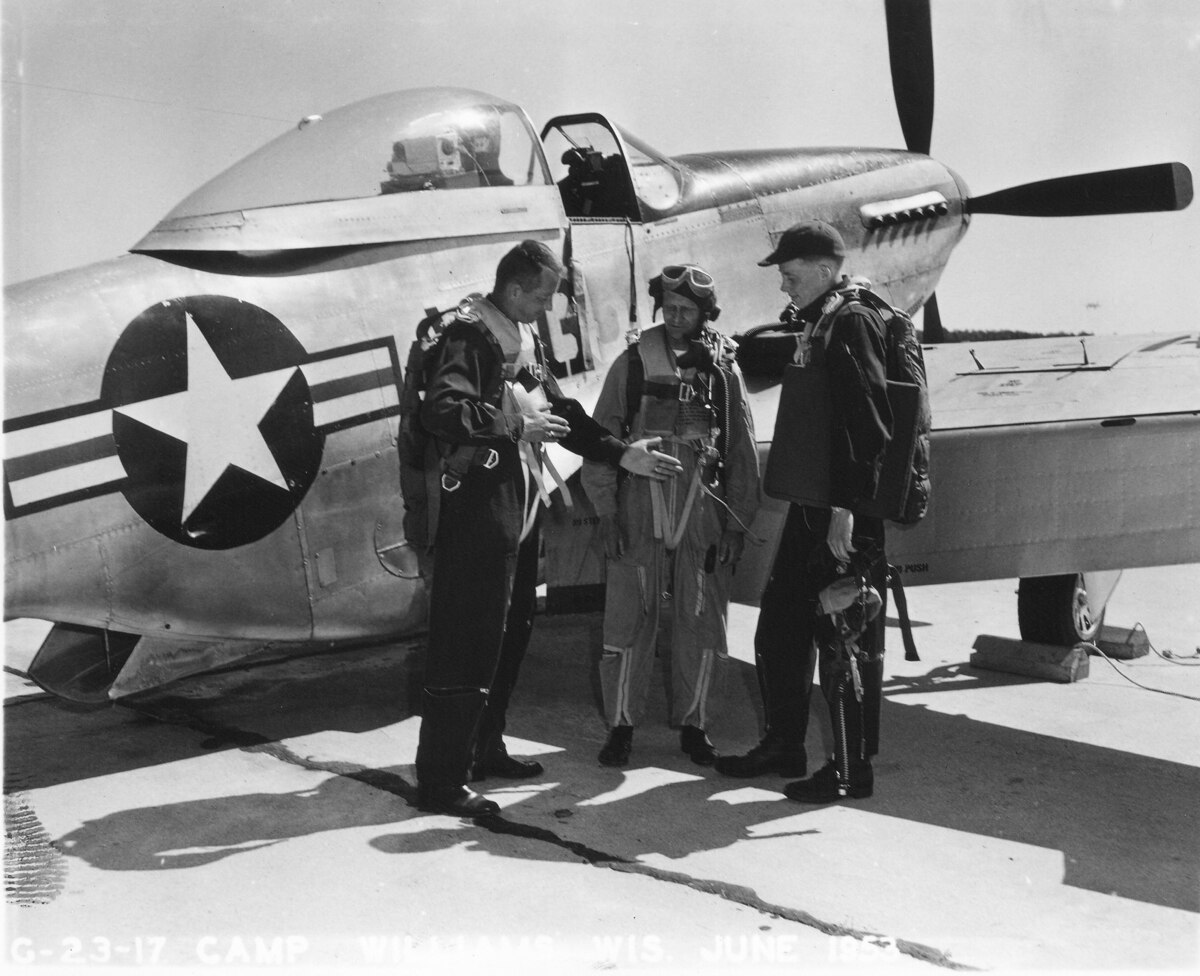 The Incredible Story of the Happy Hooligans > 119th Wing > Display