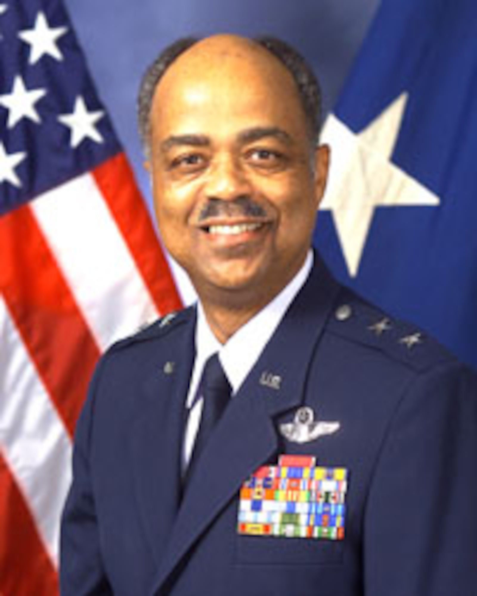 MAJOR GENERAL JAMES SANDERS > Air Force > Biography Display