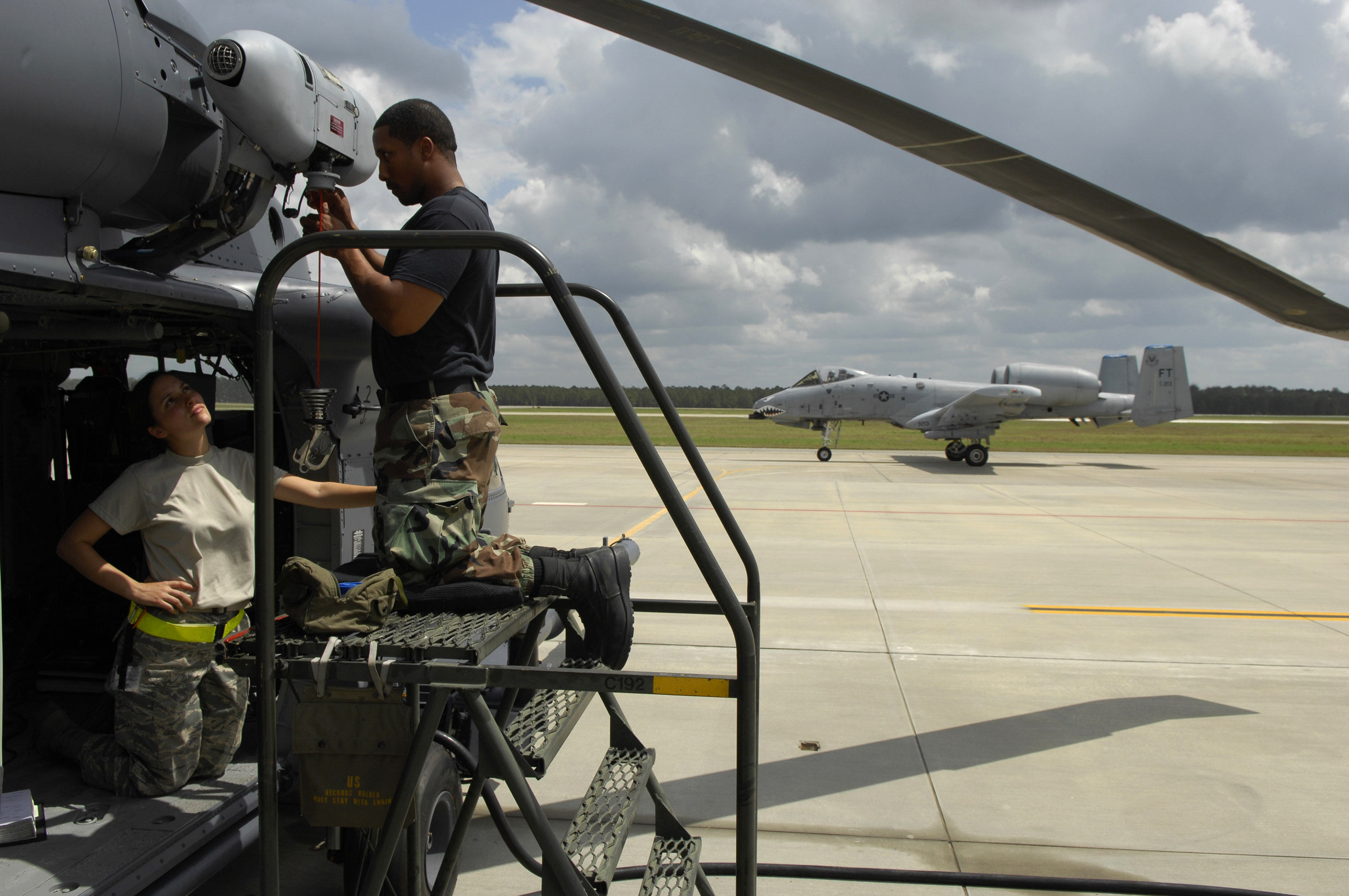 Keeping Pave Hawks ready > Air Force > Article Display