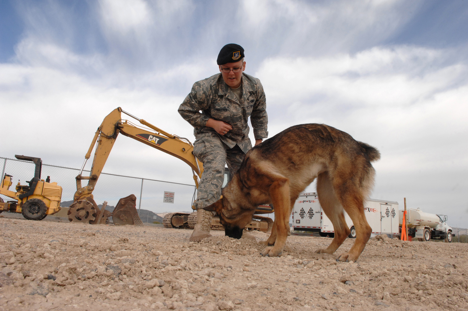 New training facility for the dogs > Air Combat Command > News