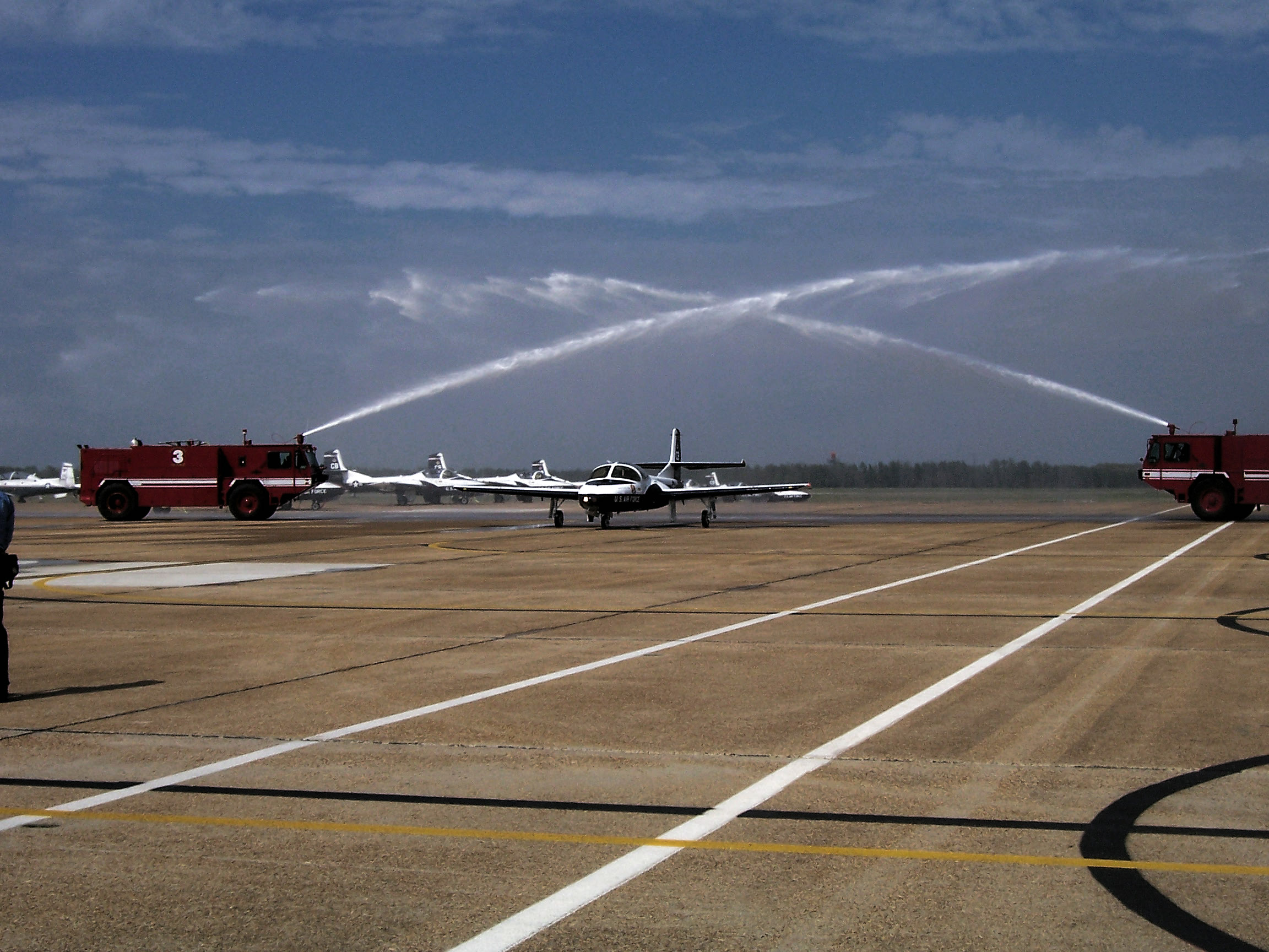Tweet complete: T-37 retires after 39 years of service > Air Force ...