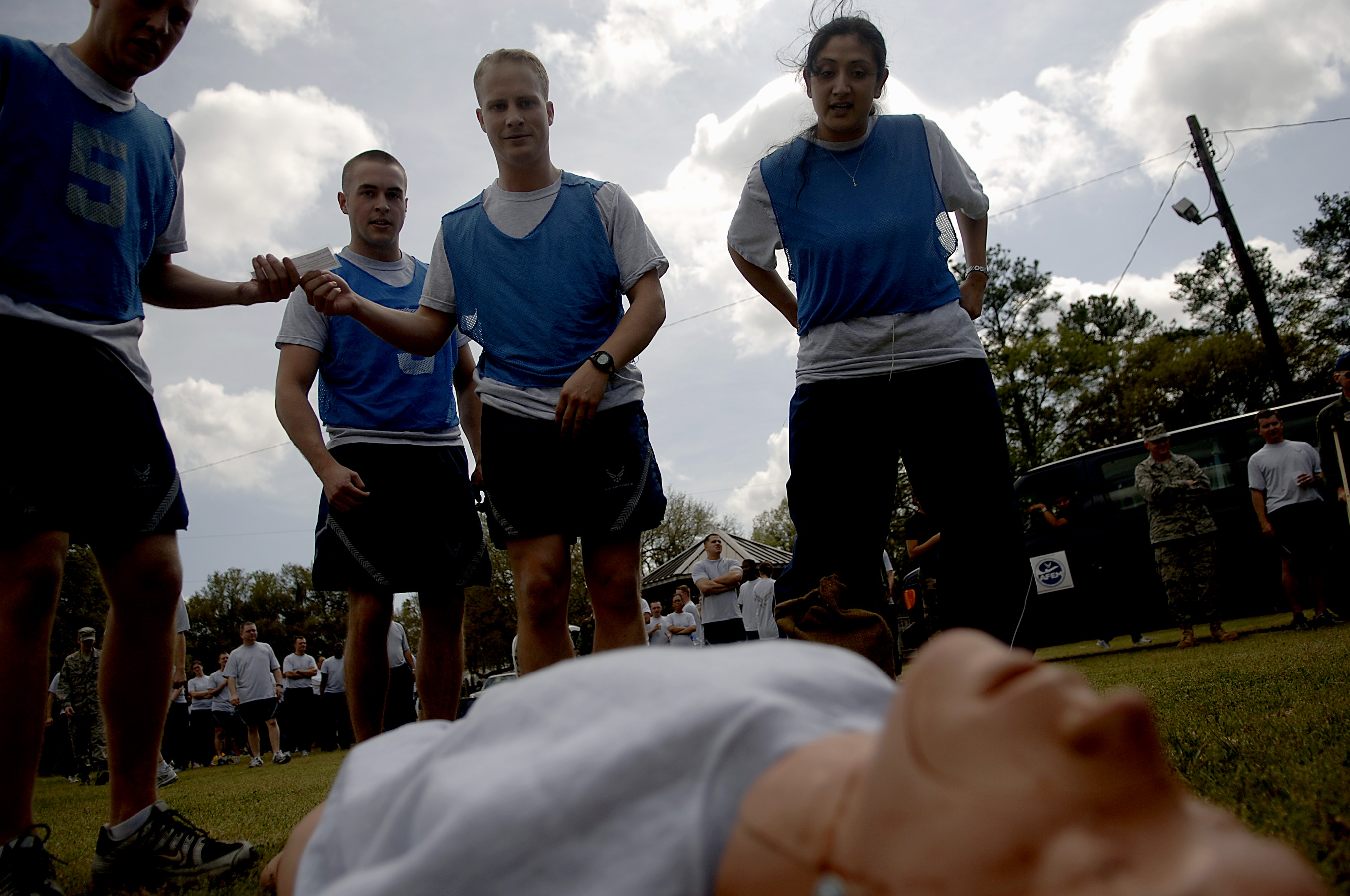 437 MDG hosts Golden Crutch Commander's Fitness Challenge > Joint Base ...