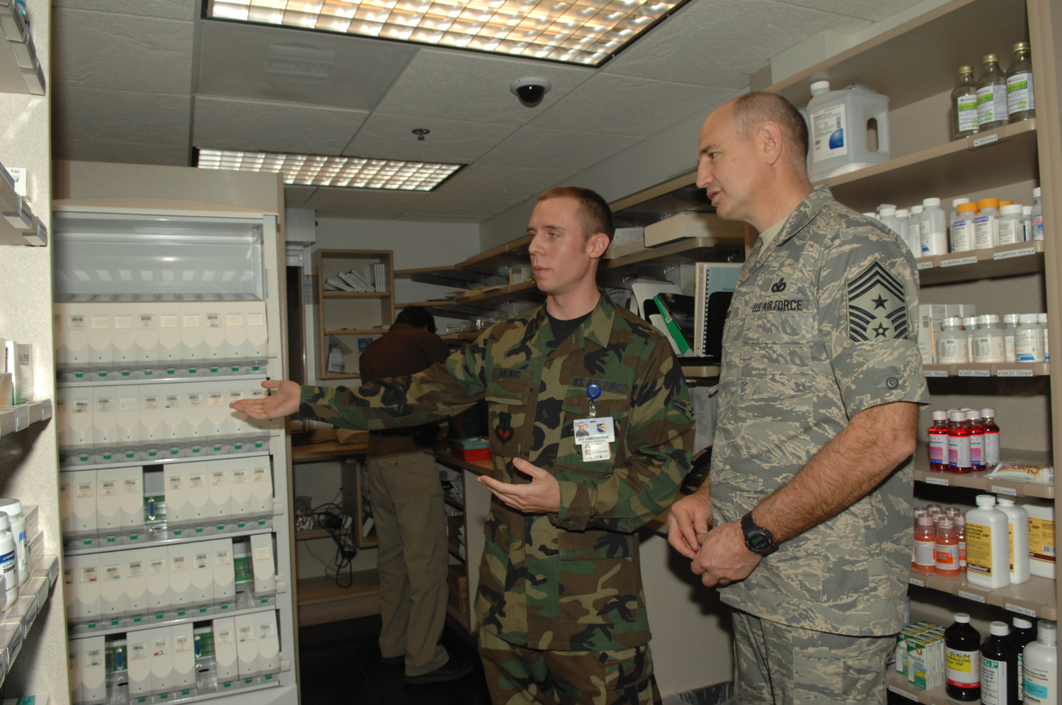 ACC command chief visits D-M > Air Combat Command > News