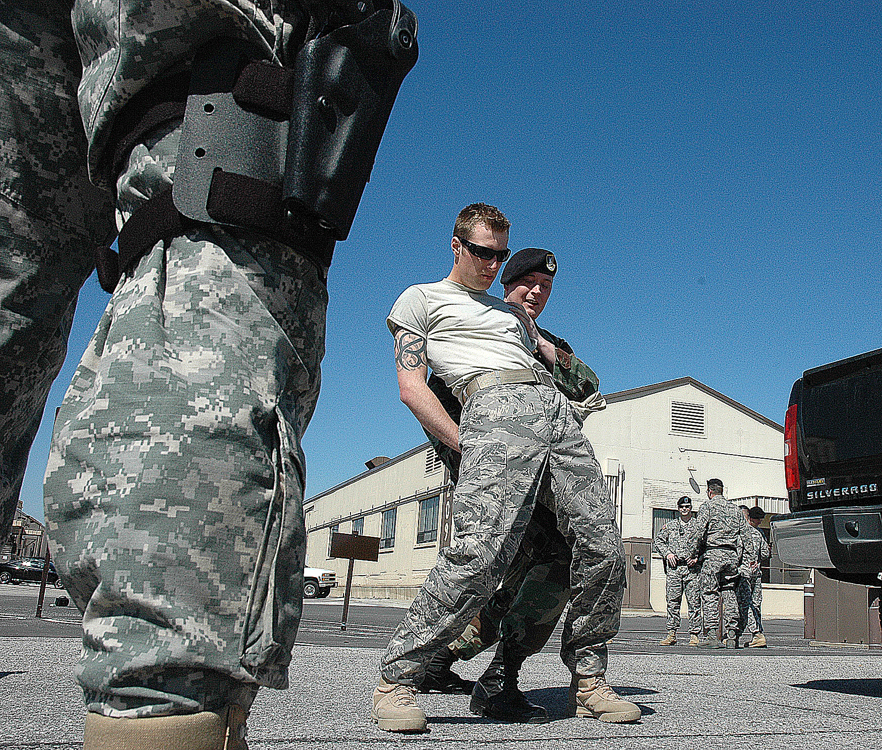 Army MPs train with AF > Hill Air Force Base > Article Display