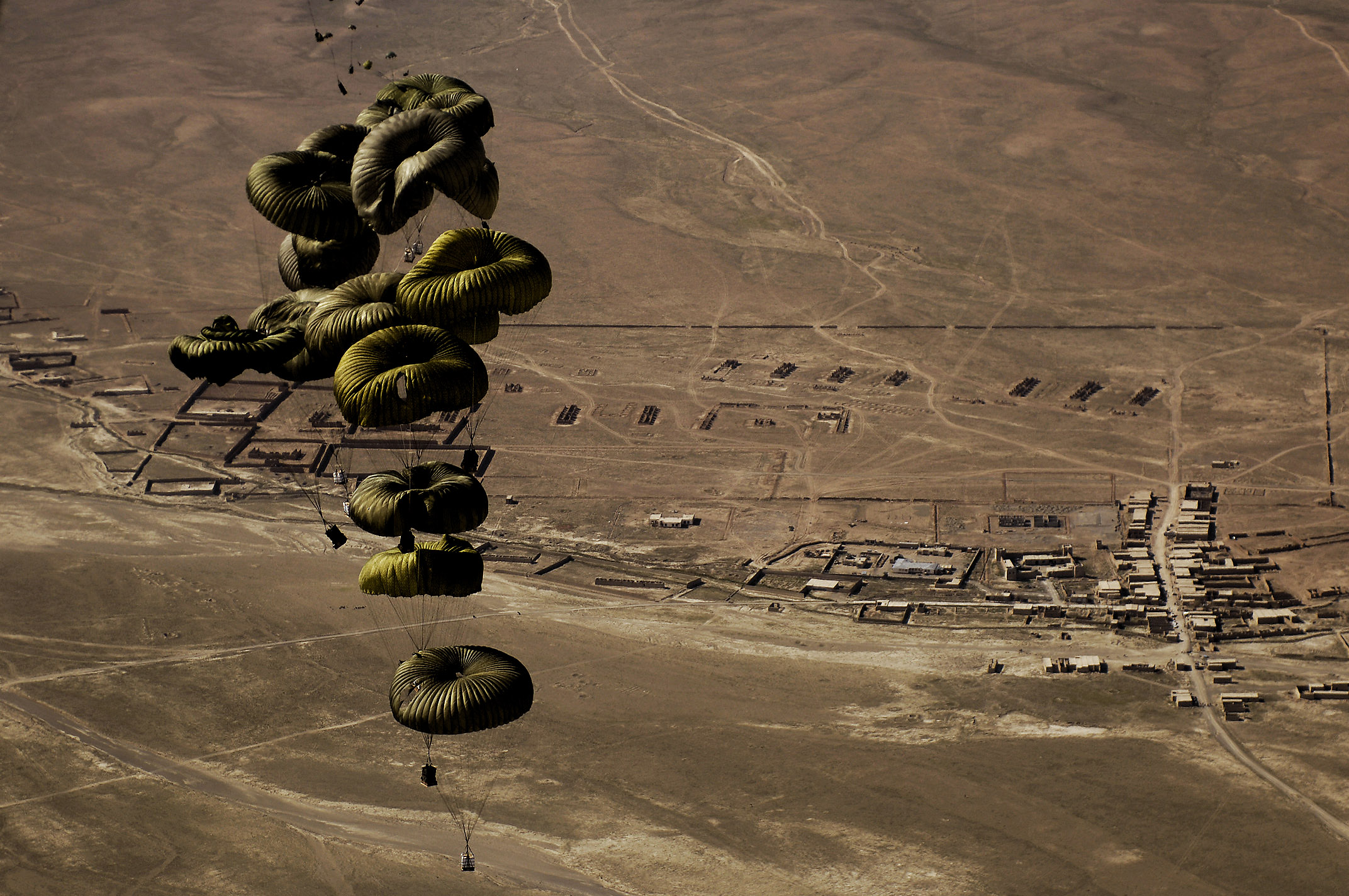 10 years of Enduring Freedom: Since the first day, airdrops in ...
