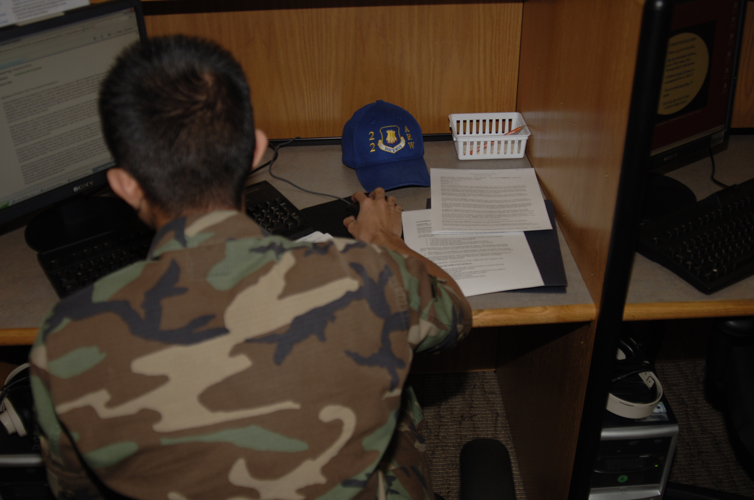 McConnell library hosts open house > McConnell Air Force Base > News