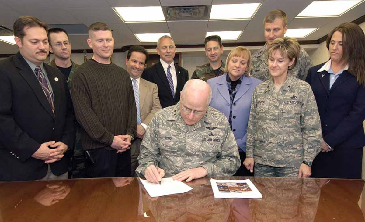 OC-ALC senior leaders have big plans > Tinker Air Force Base > Article ...