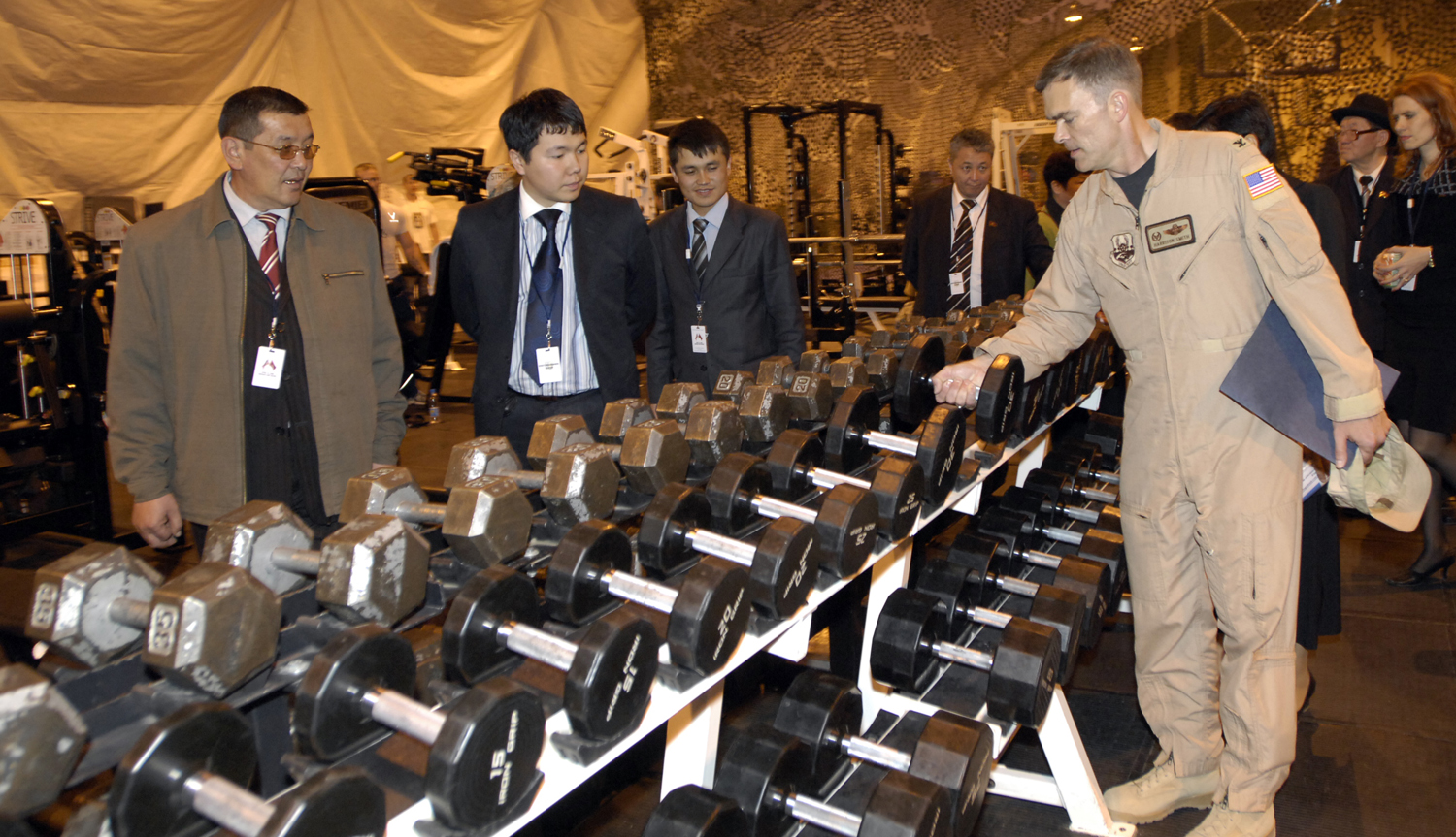 Kyrgyz Republic parliament visits Manas Air Base