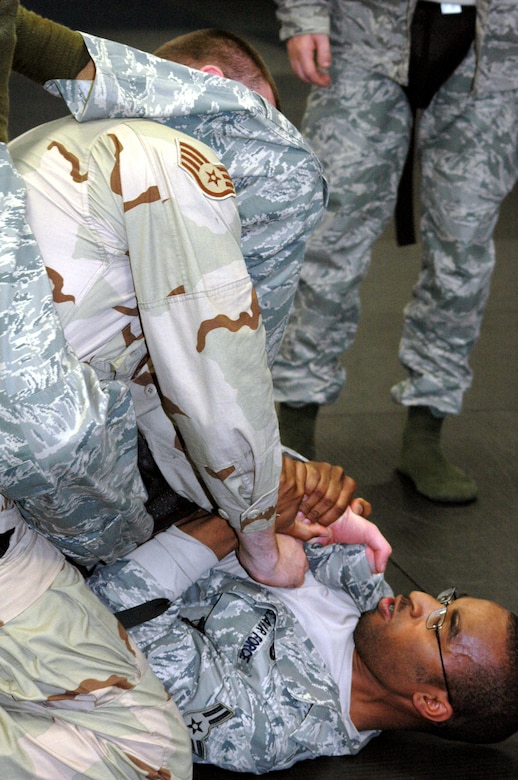 U.S. Air Force Expeditionary Center: Security forces students train in ...