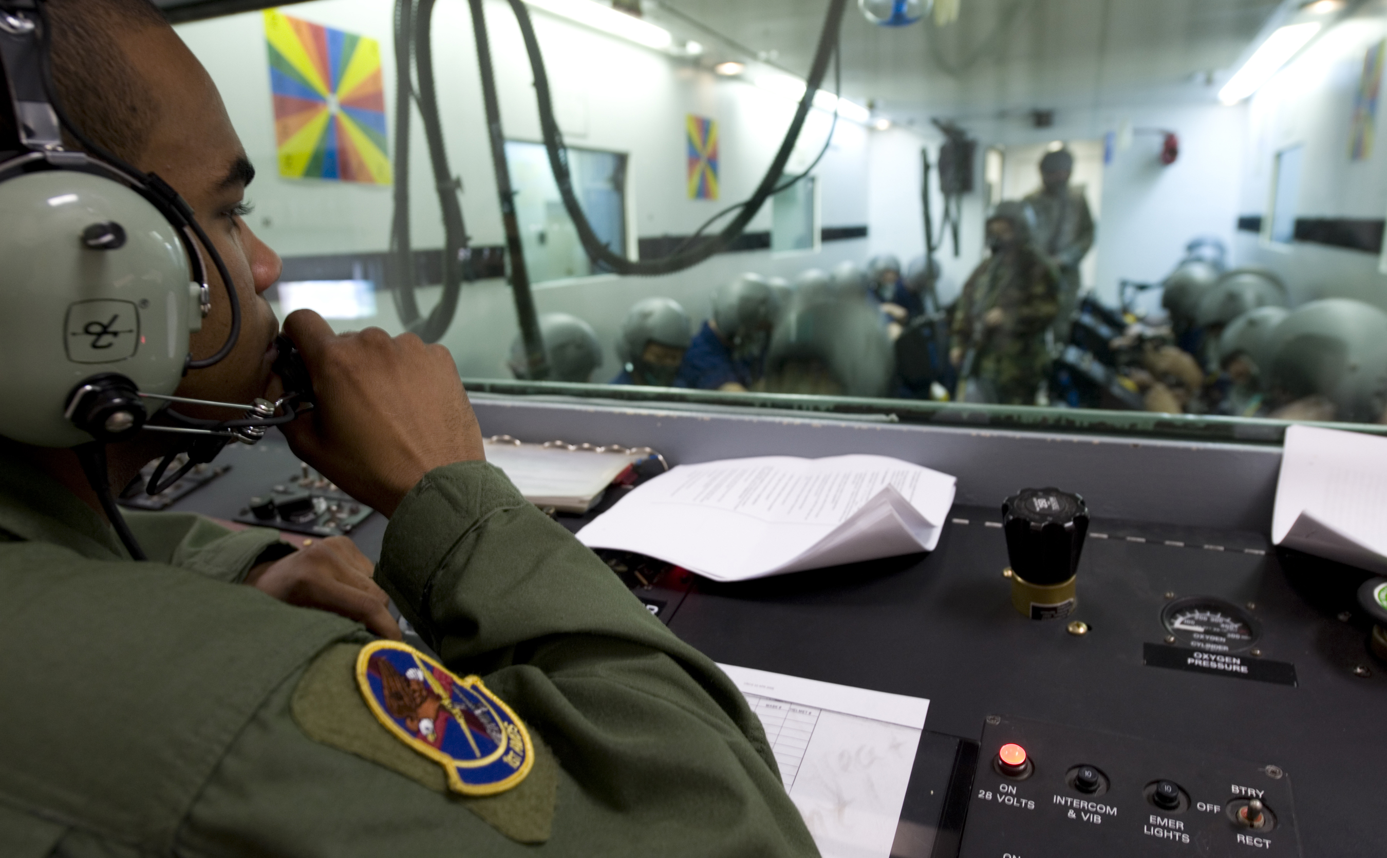 Coast Guard students train at Langley's altitude chamber > Air Combat ...