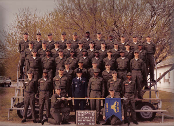 3702 Flt 167 Mar 1982