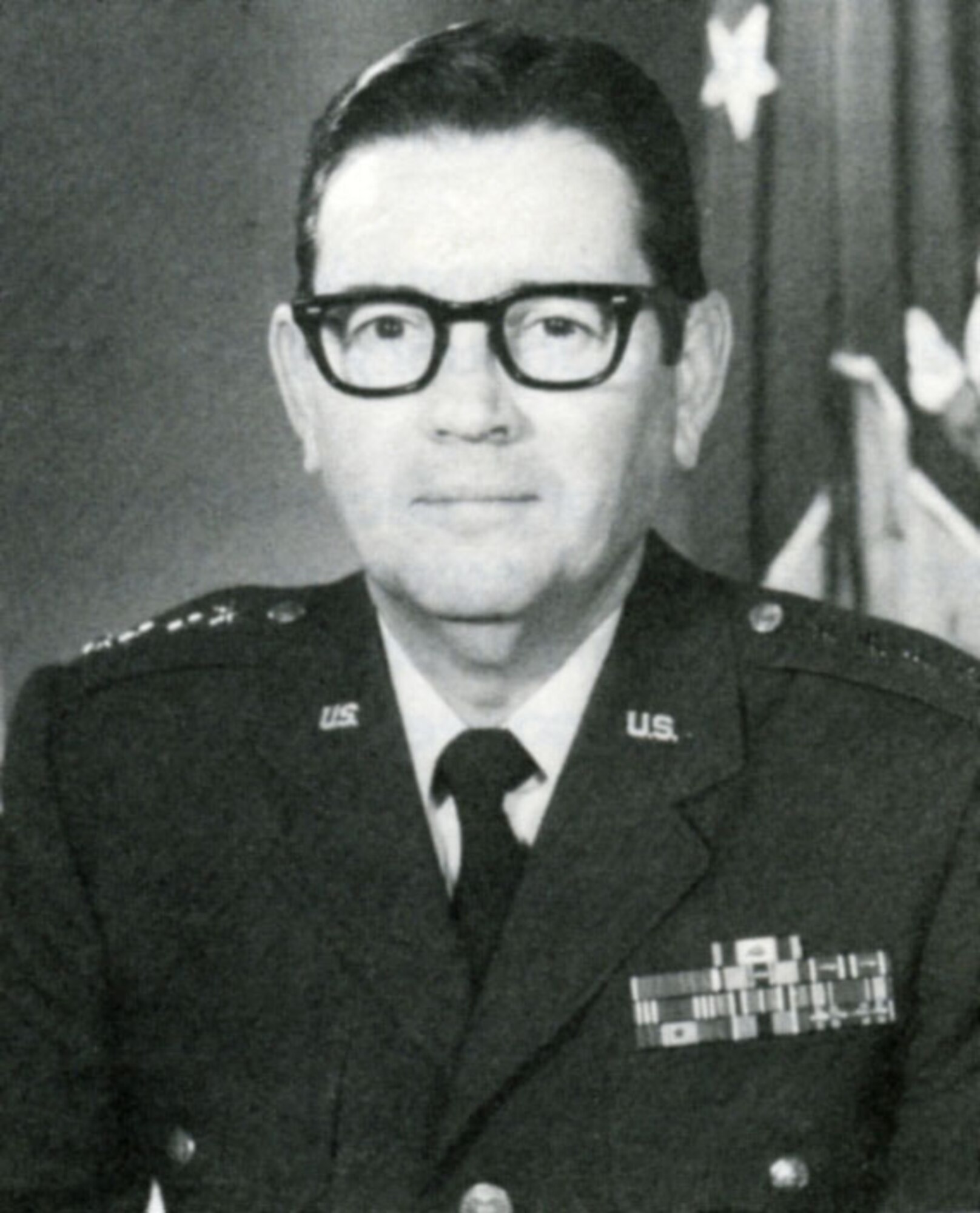 GENERAL ROBERT T. MARSH > Air Force > Biography Display