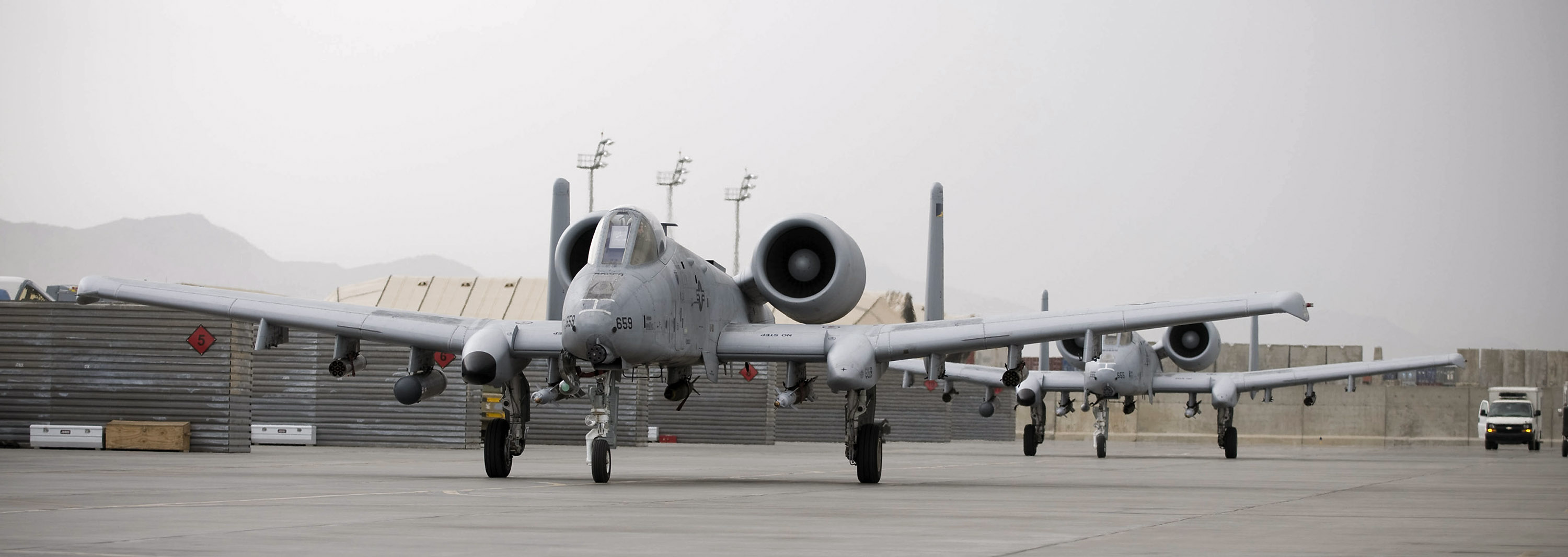 Pilots provide emergency close air support > Air Force > Article Display