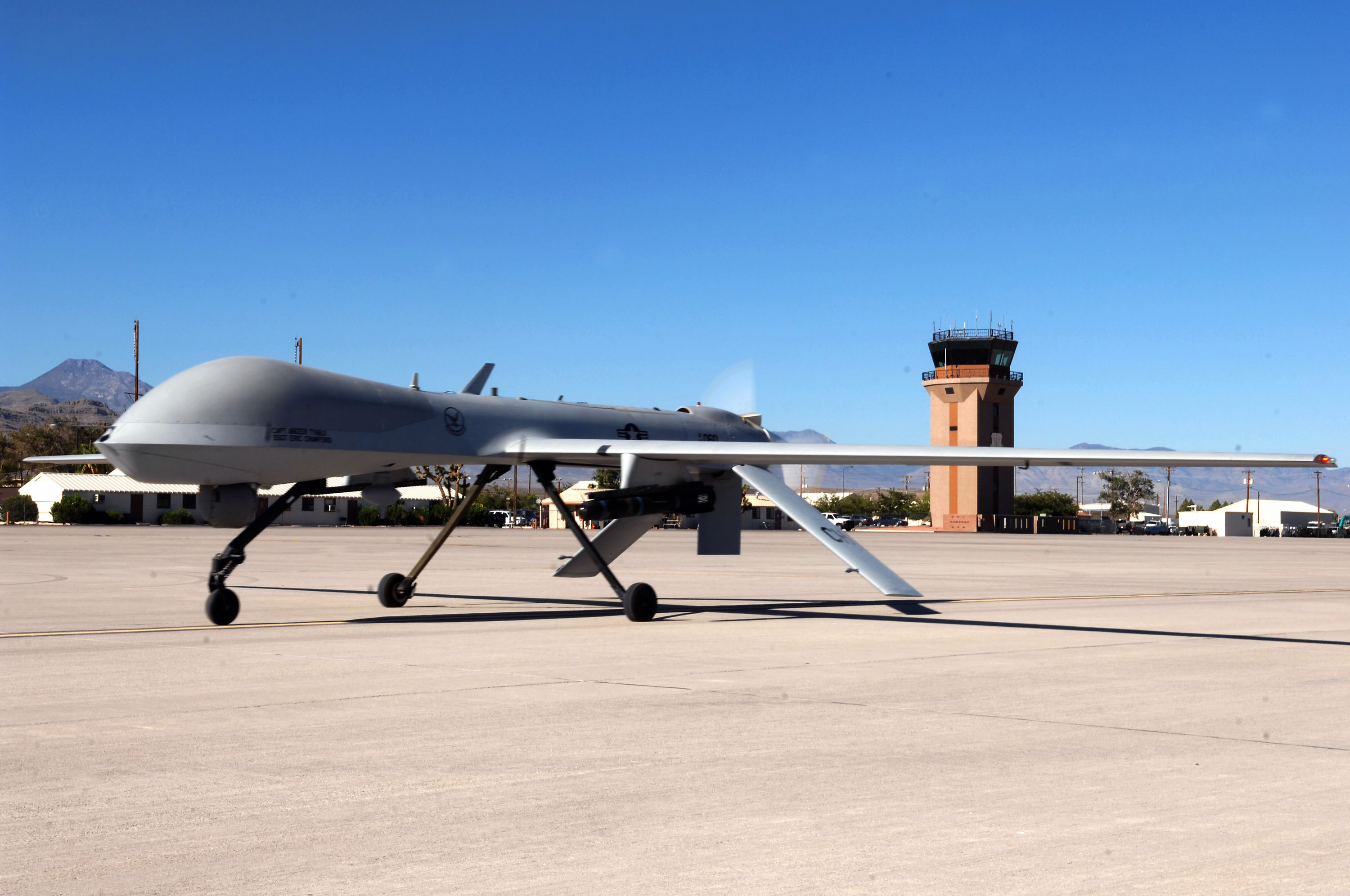 Predator passes 400,000 flight hours > Air Force > Article Display