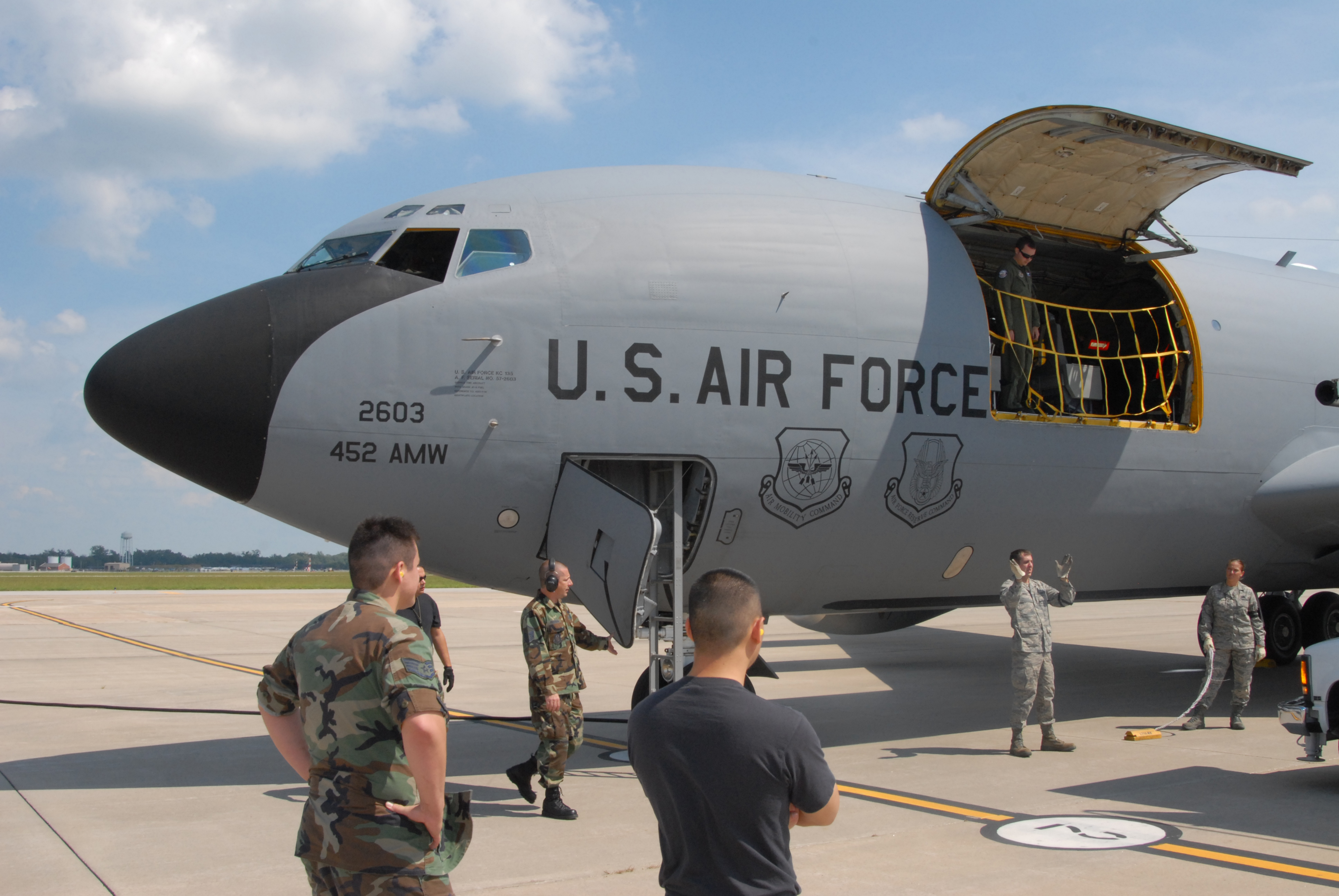 Aeromedical Evacuation "Jamboree" is success > 932nd Airlift Wing ...
