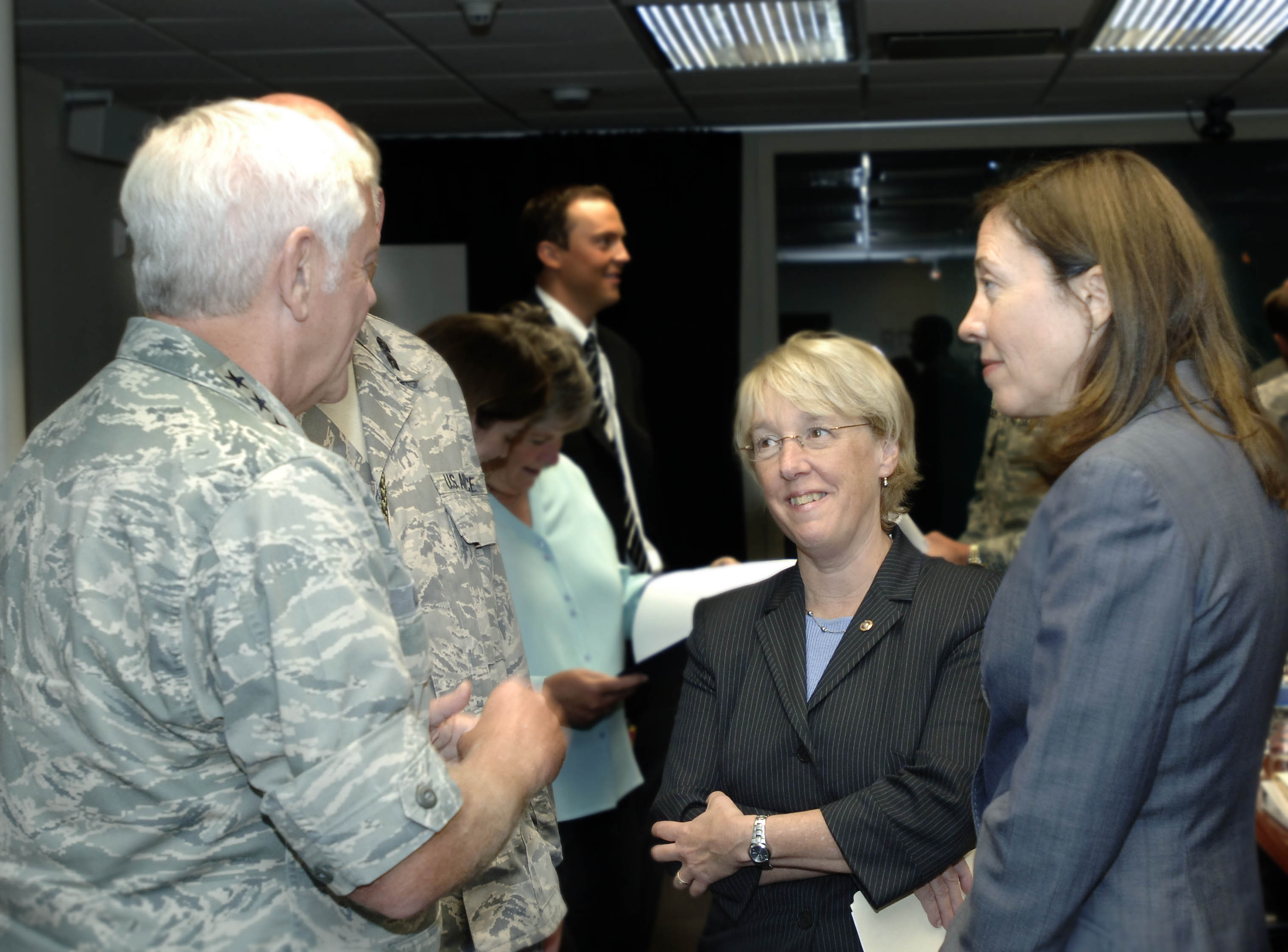 AMC commander visits Fairchild > Fairchild Air Force Base > News