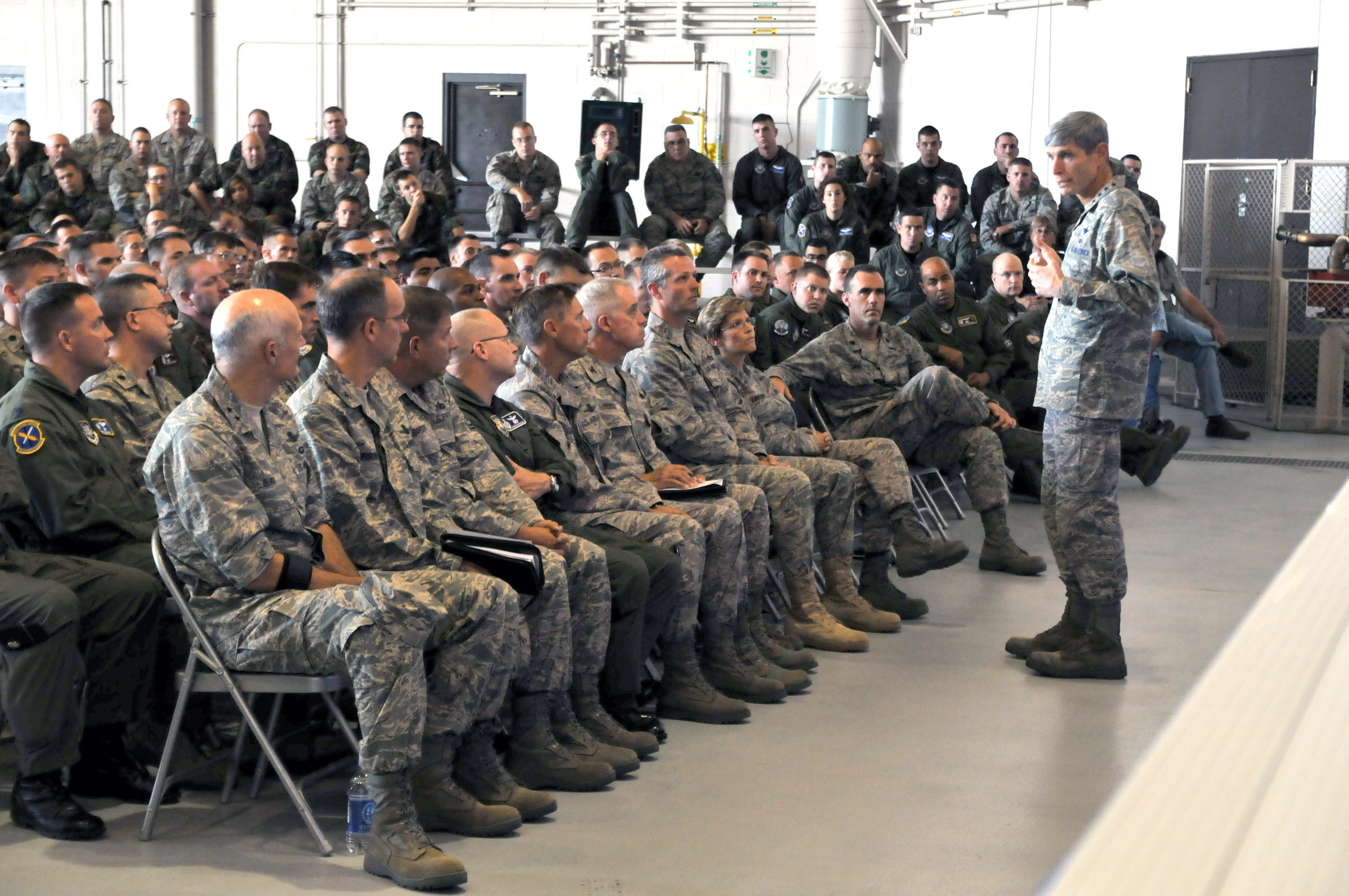 Top leaders stress importance of excellence > Air Force > Article Display