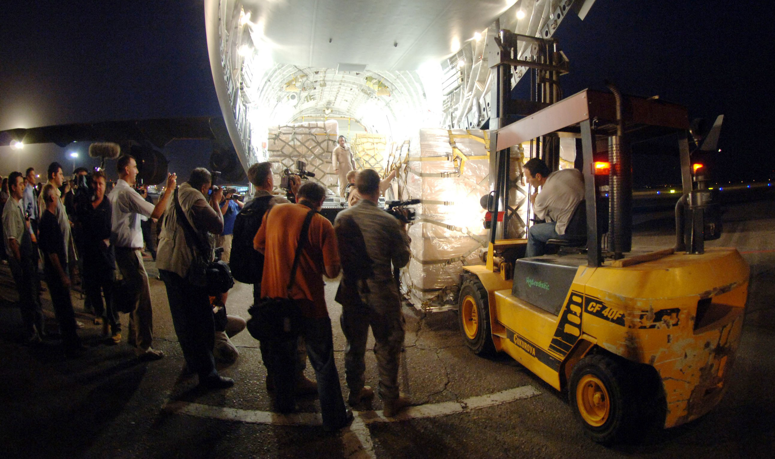 Team KMC works together to deliver aid to Georgia > U.S. Air Forces in ...