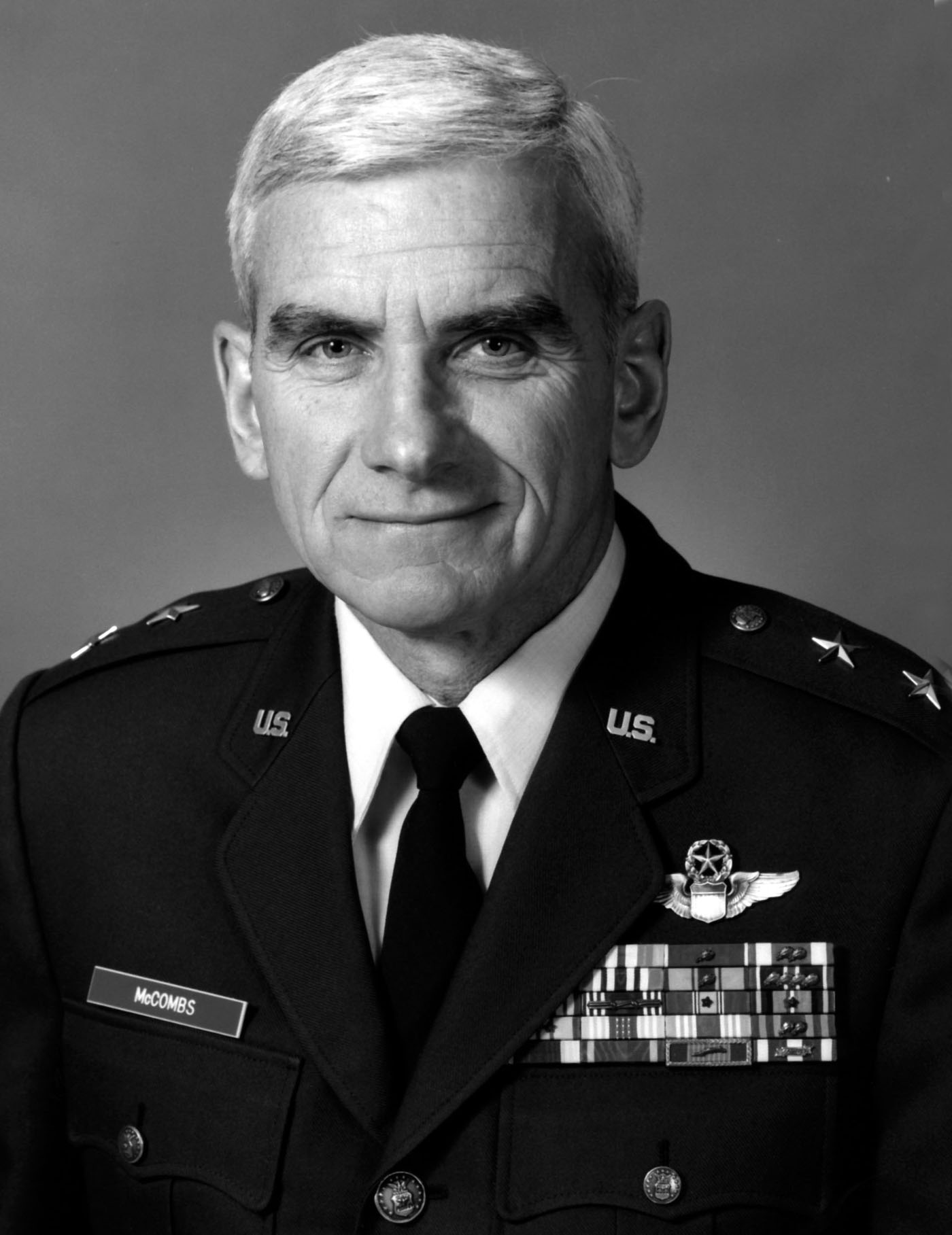 MAJOR GENERAL JAMES C. MCCOMBS > Air Force > Biography Display