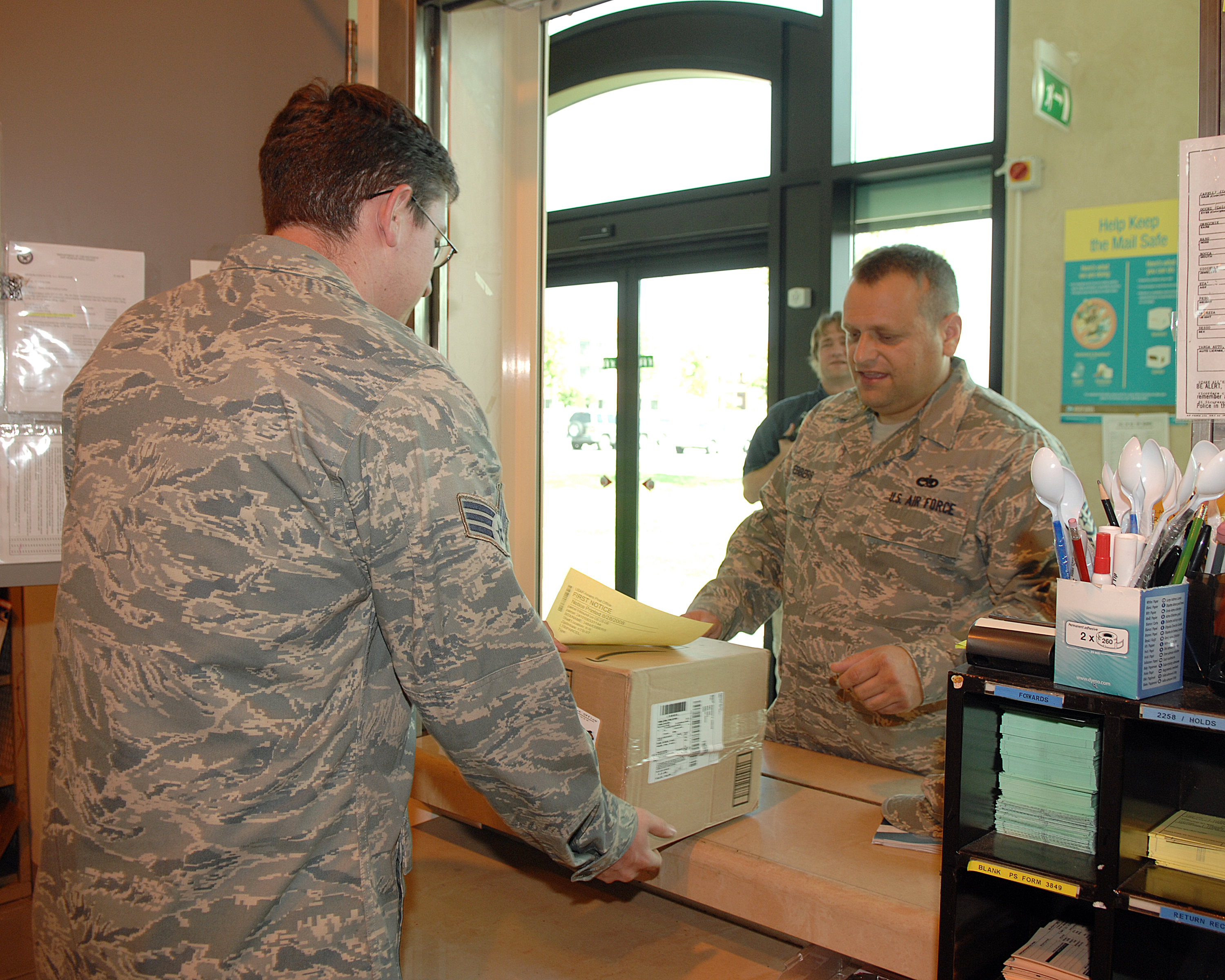 Post office reduces hours for training > Aviano Air Base > News Display