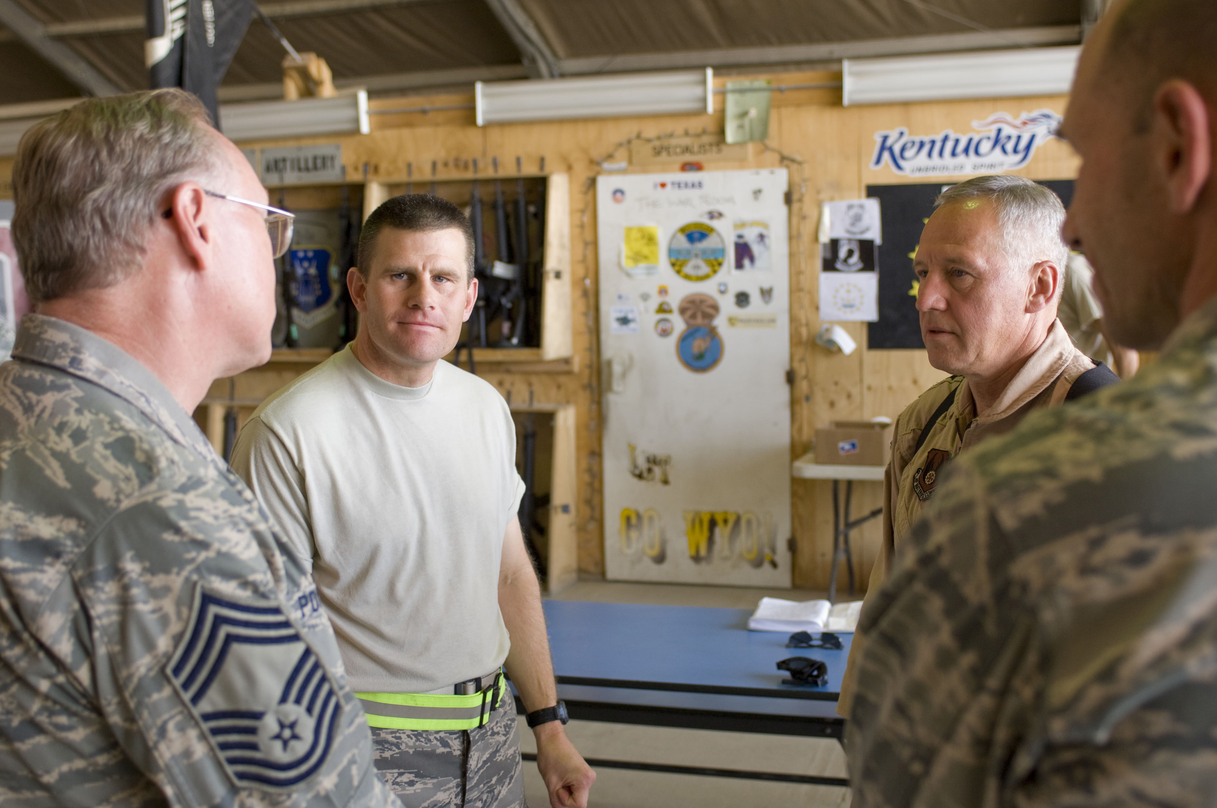 General Carlson visits Bagram