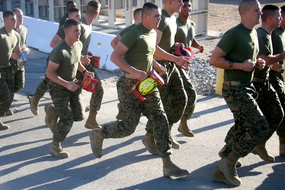 MCCES runs with Toys for Tots > Marine Corps Air Ground Combat Center ...