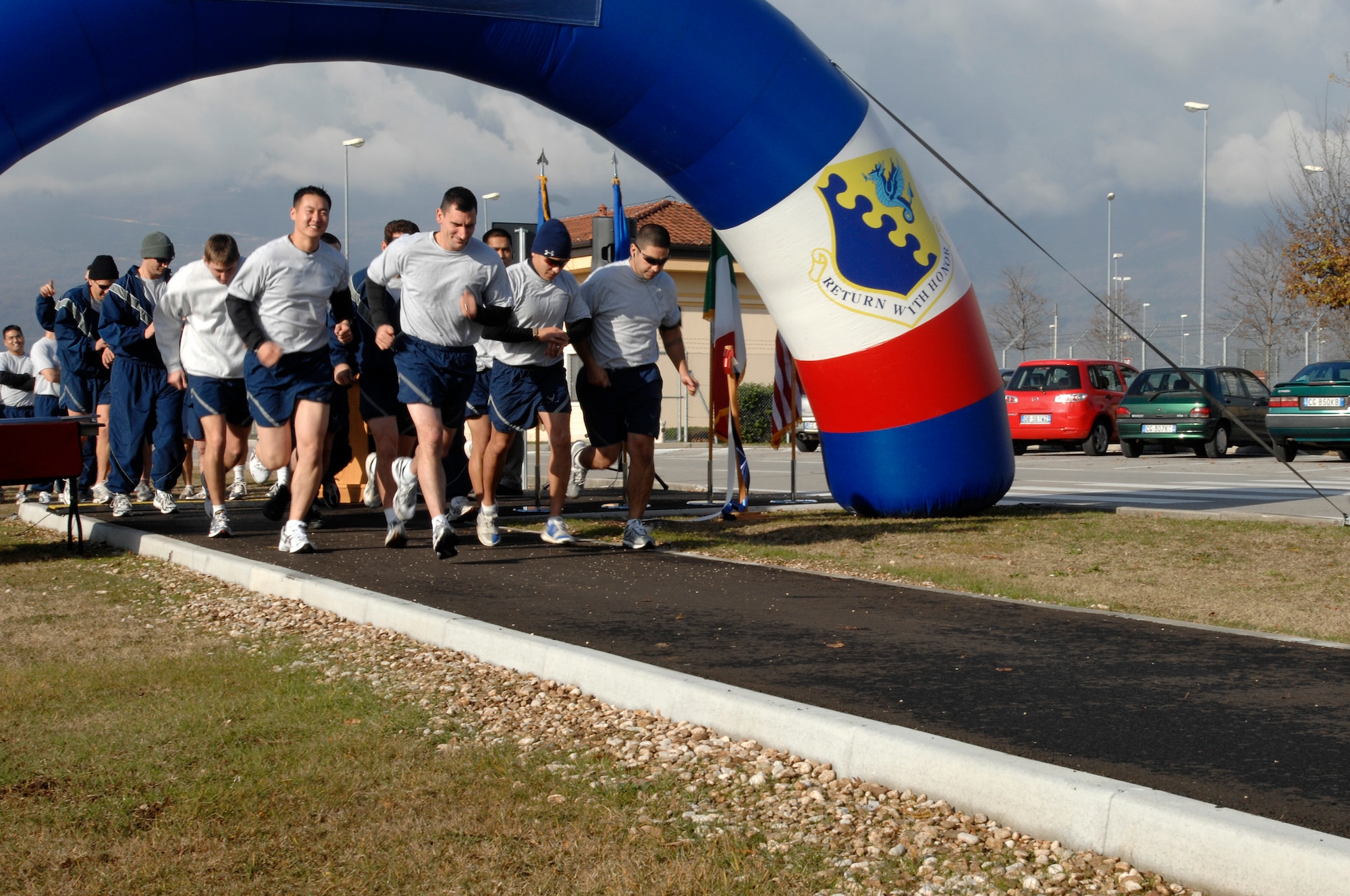 Perimeter running track opens for business > Aviano Air Base > Display