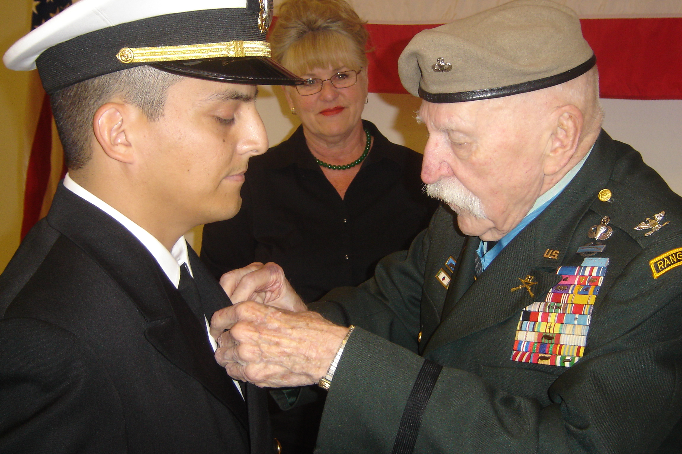 HONORED BY A LEGEND > March Air Reserve Base > Article Display