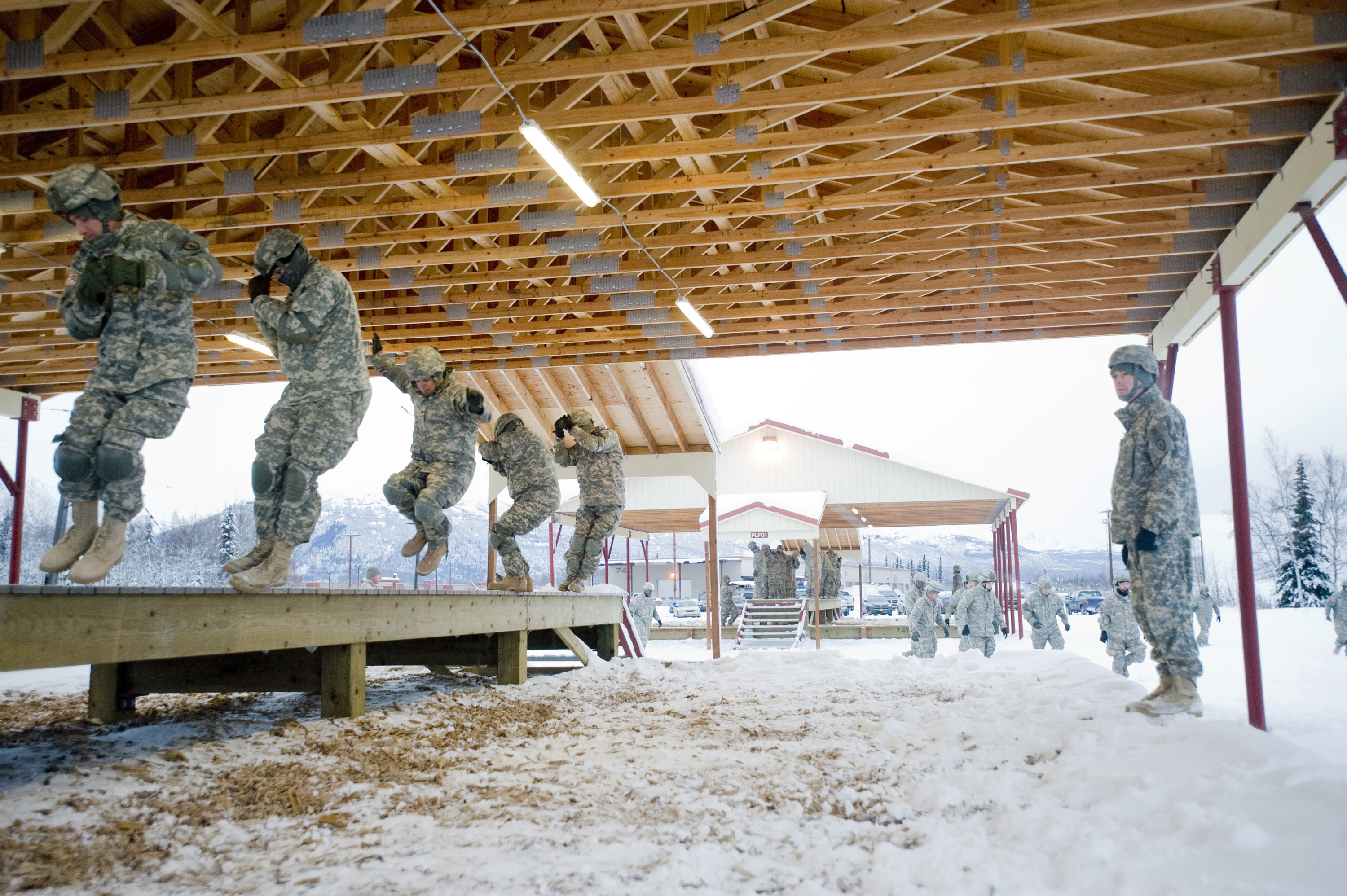 Fort Rich Soldiers prepare for 'Jump Week' > Joint Base Elmendorf ...