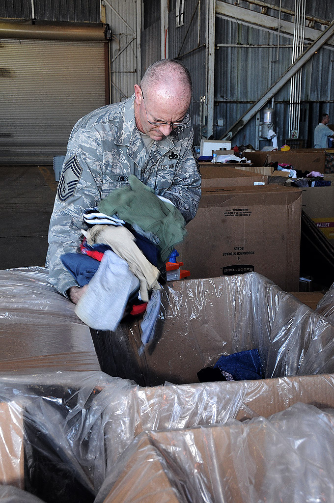 Operation Christmas Drop box-build complete > Air Force > Article Display