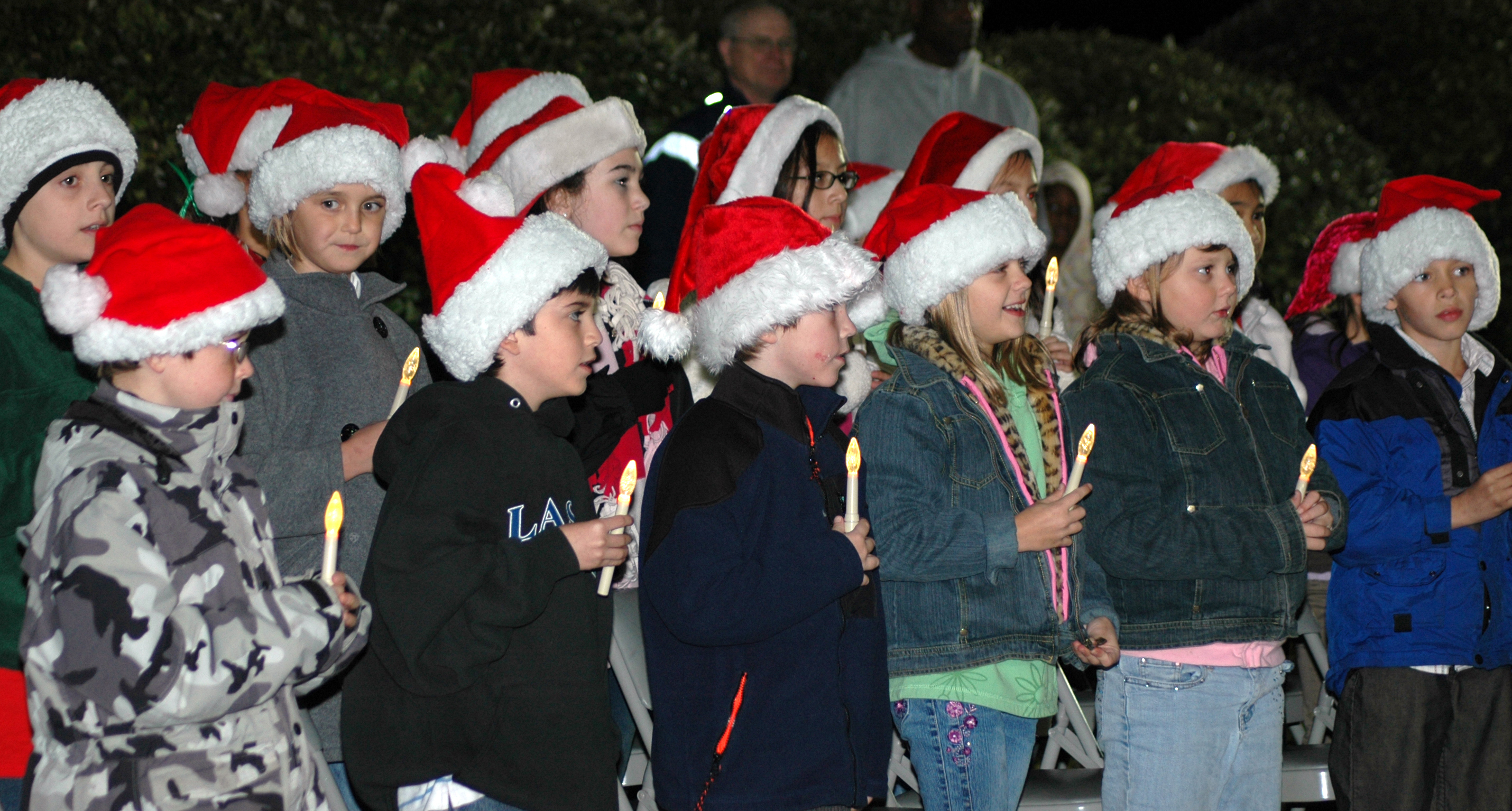 Tree lighting ceremony celebrates holiday season > Eglin Air Force Base ...